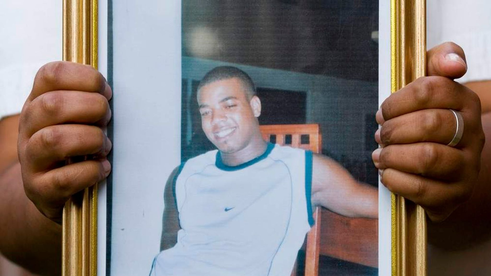 Ex-police marksman who was cleared of murder calls for 'better ...