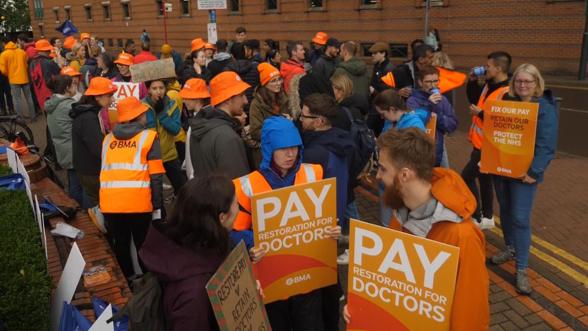 NHS strikes: Hospital boss says preparing for winter amid walkouts ...