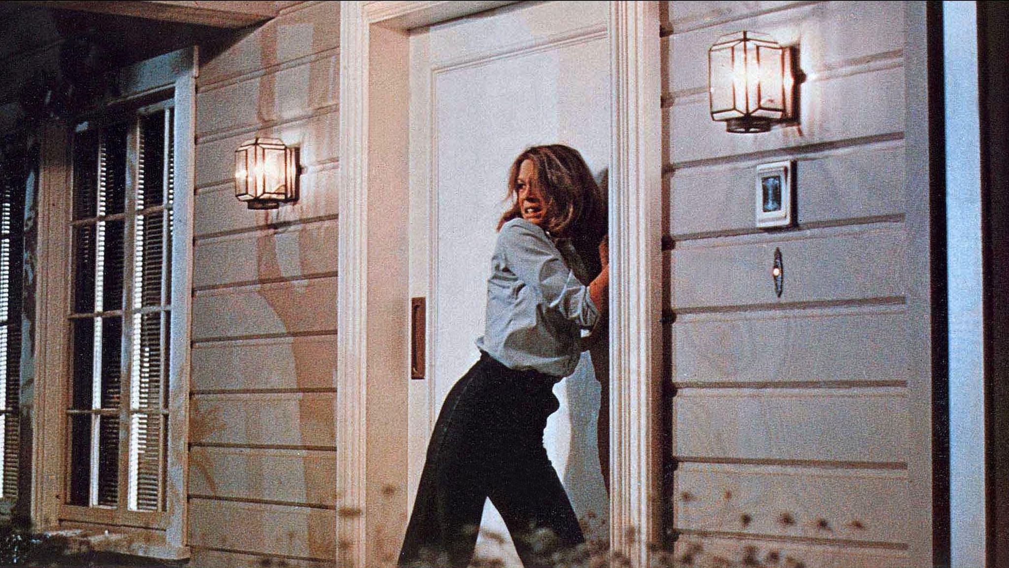 Halloween movie murder house in Los Angeles for sale - if you're not ...