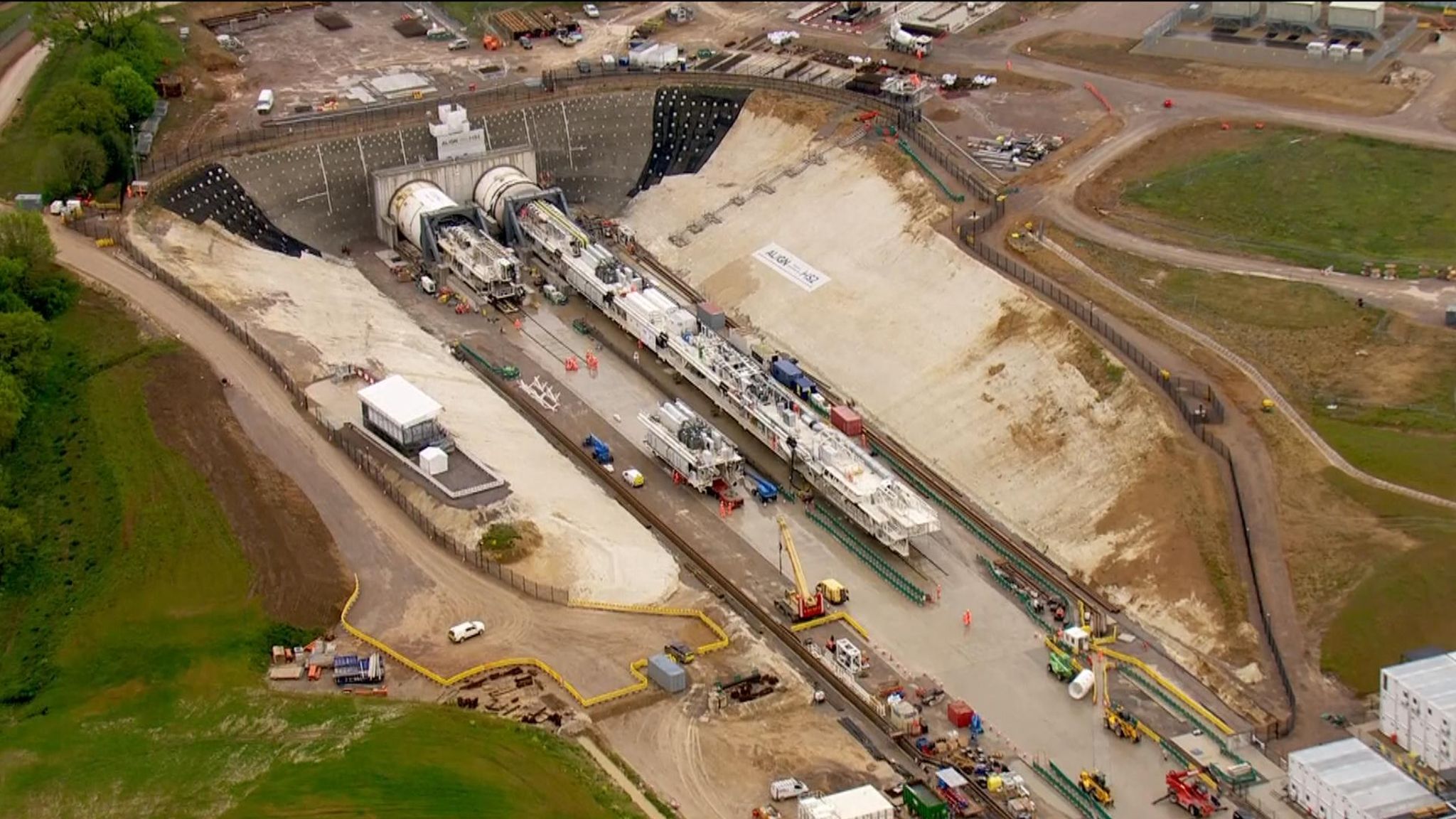 HS2: Boris Johnson says scrapping Manchester leg would 'betray' the ...