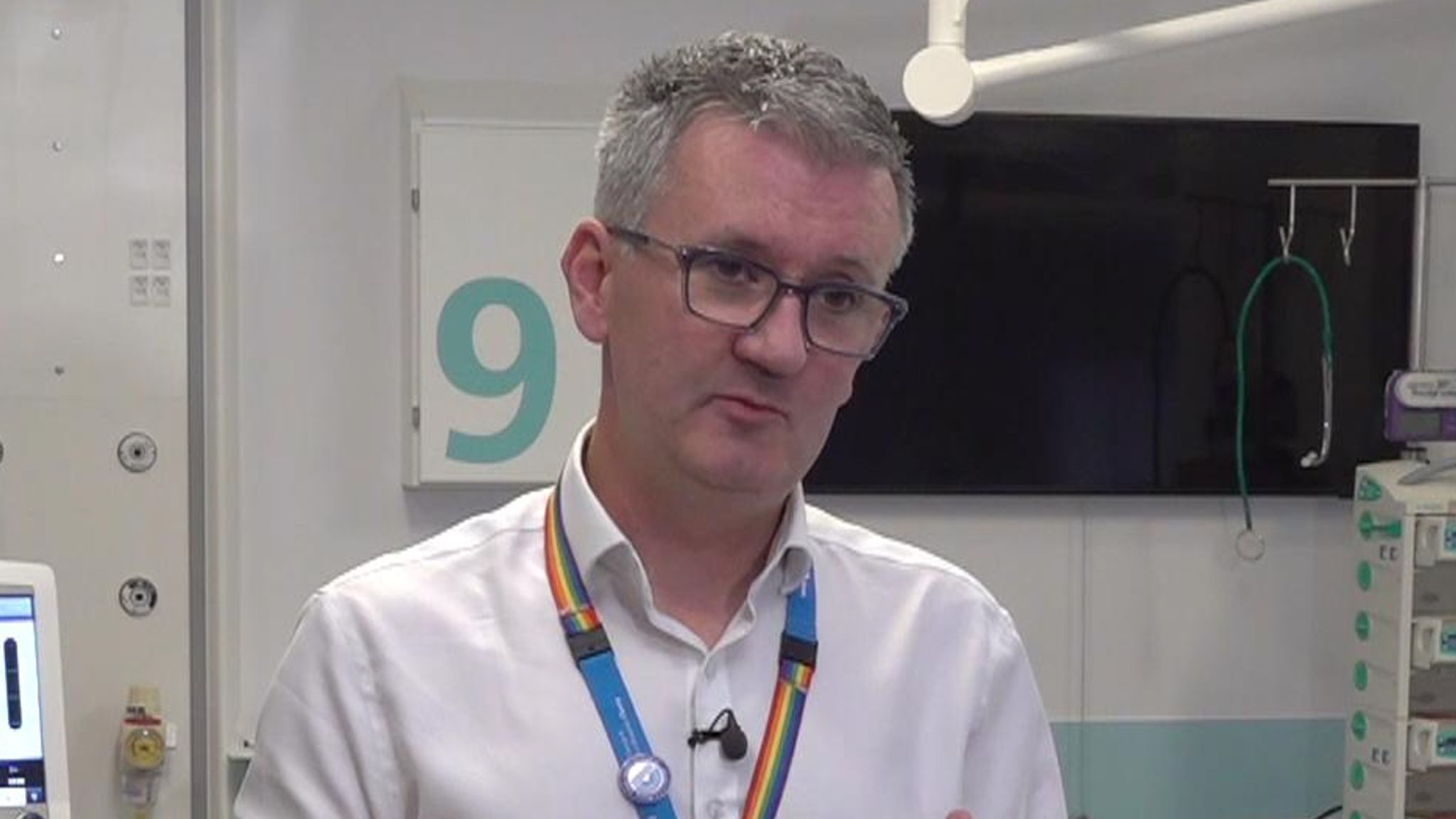 NHS strikes: Hospital boss says preparing for winter amid walkouts ...