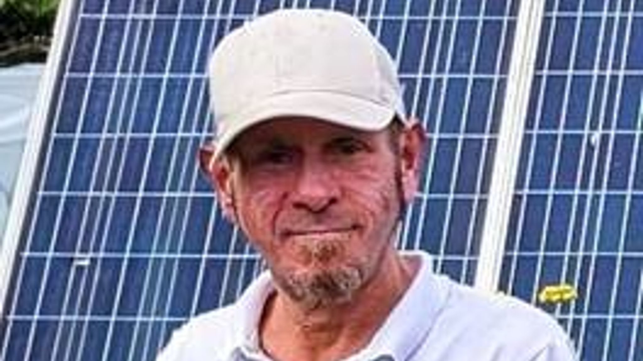 Police bid to trace two cars after death of pedestrian Stephen Davis in ...