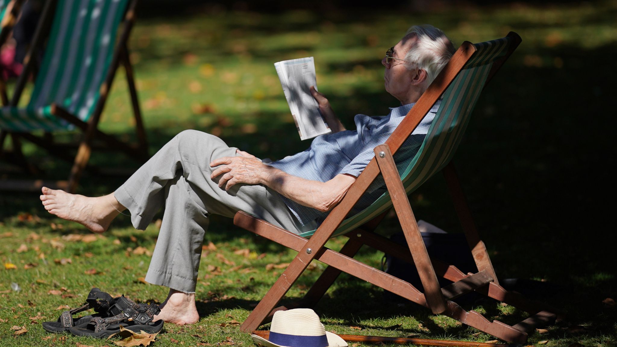 UK heatwave: How to keep your home (and yourself!) cool in the hot ...
