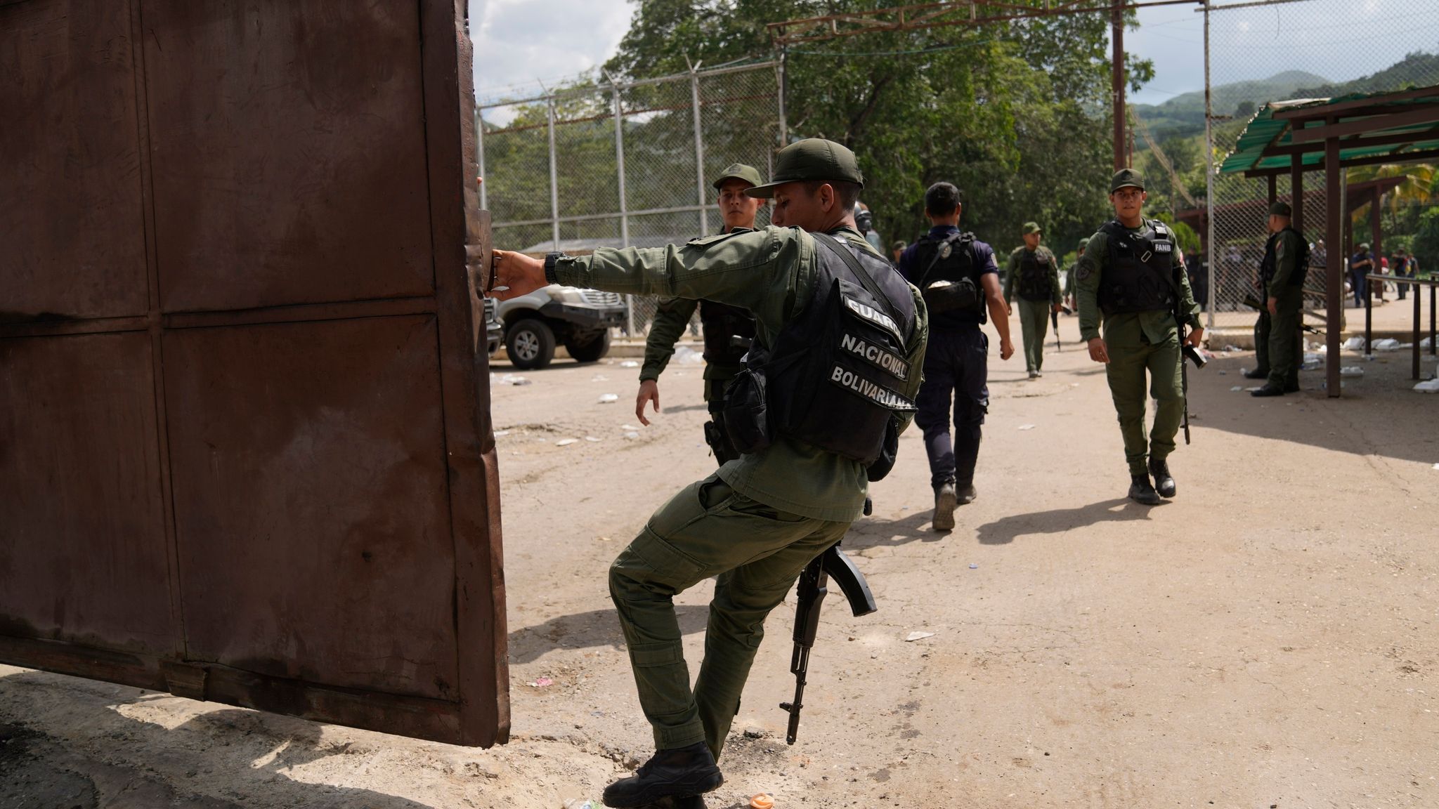 Venezuelan troops storm notorious Tocoron prison and find a nightclub ...