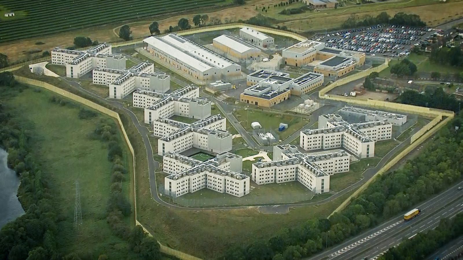 'A prison officer will get killed': Staff warn of chaos and violence inside flagship super ...