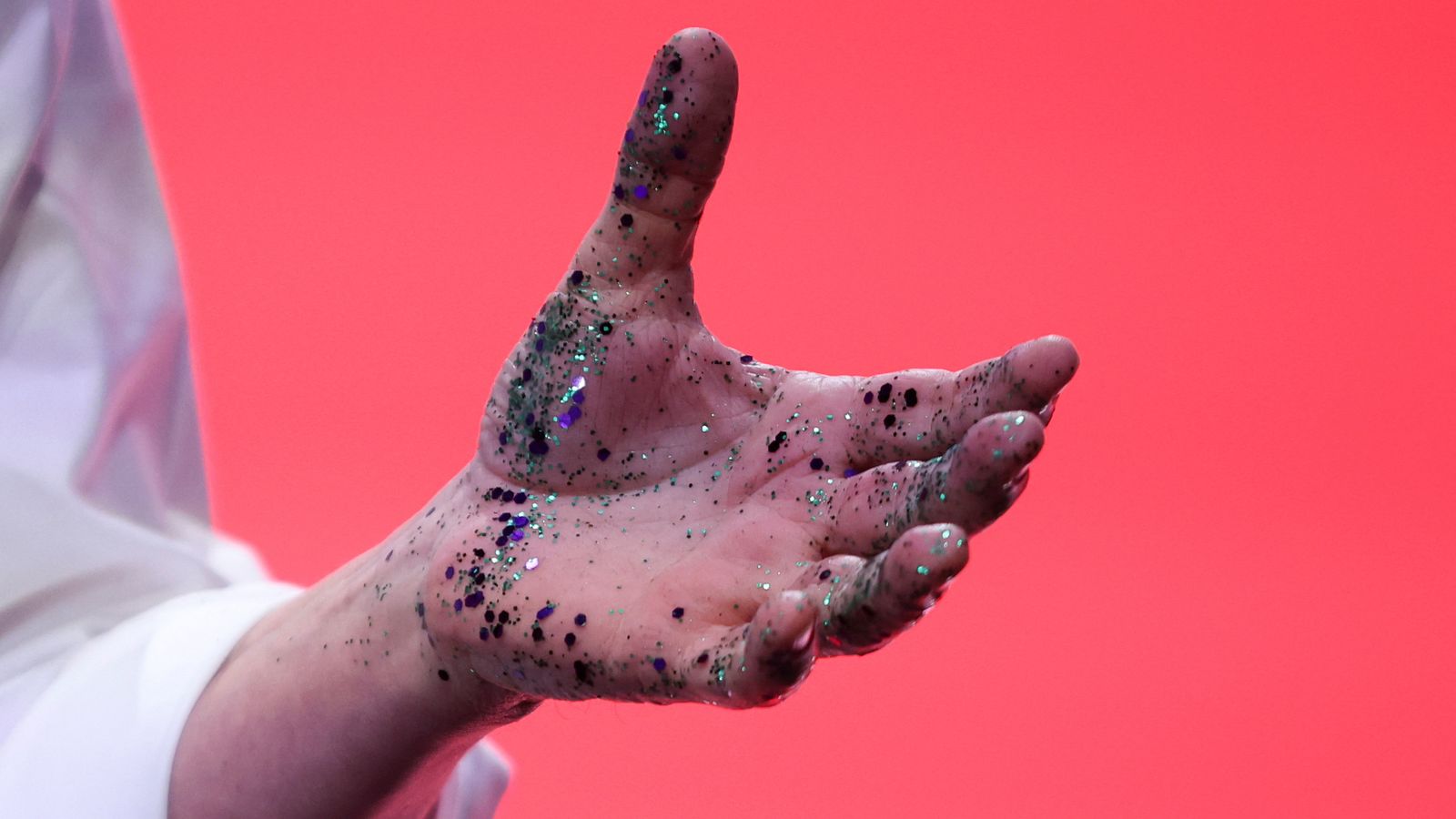 Glitter thrown over Sir Keir Starmer during speech - protester arrested ... Glitter thrown over Sir Keir Starmer during speech - protester arrested ...