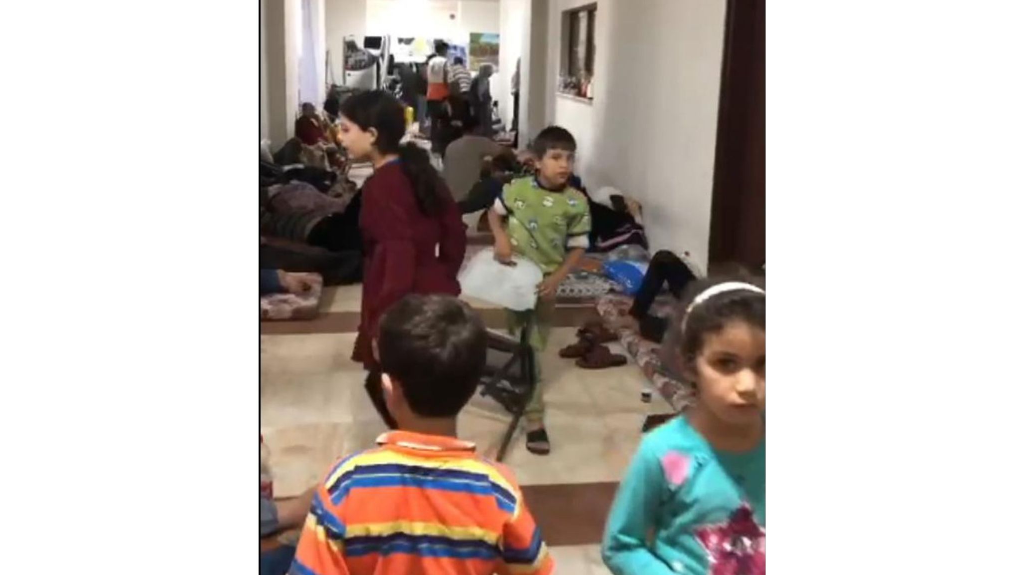 Inside Gaza hospital where hundreds shelter despite Israeli evacuation ...