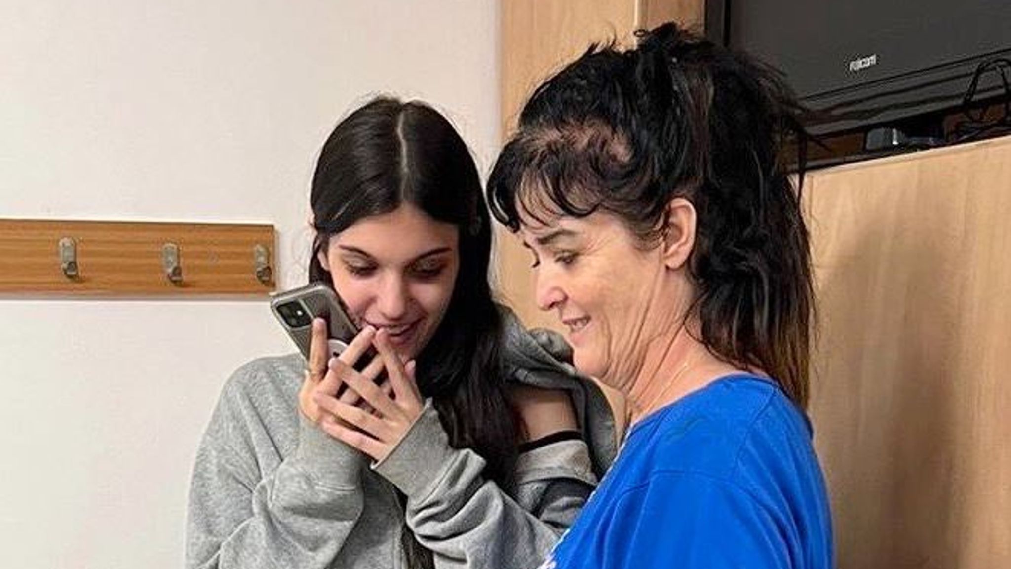 Father of freed teen hostage shares update on her condition - as Hamas ...