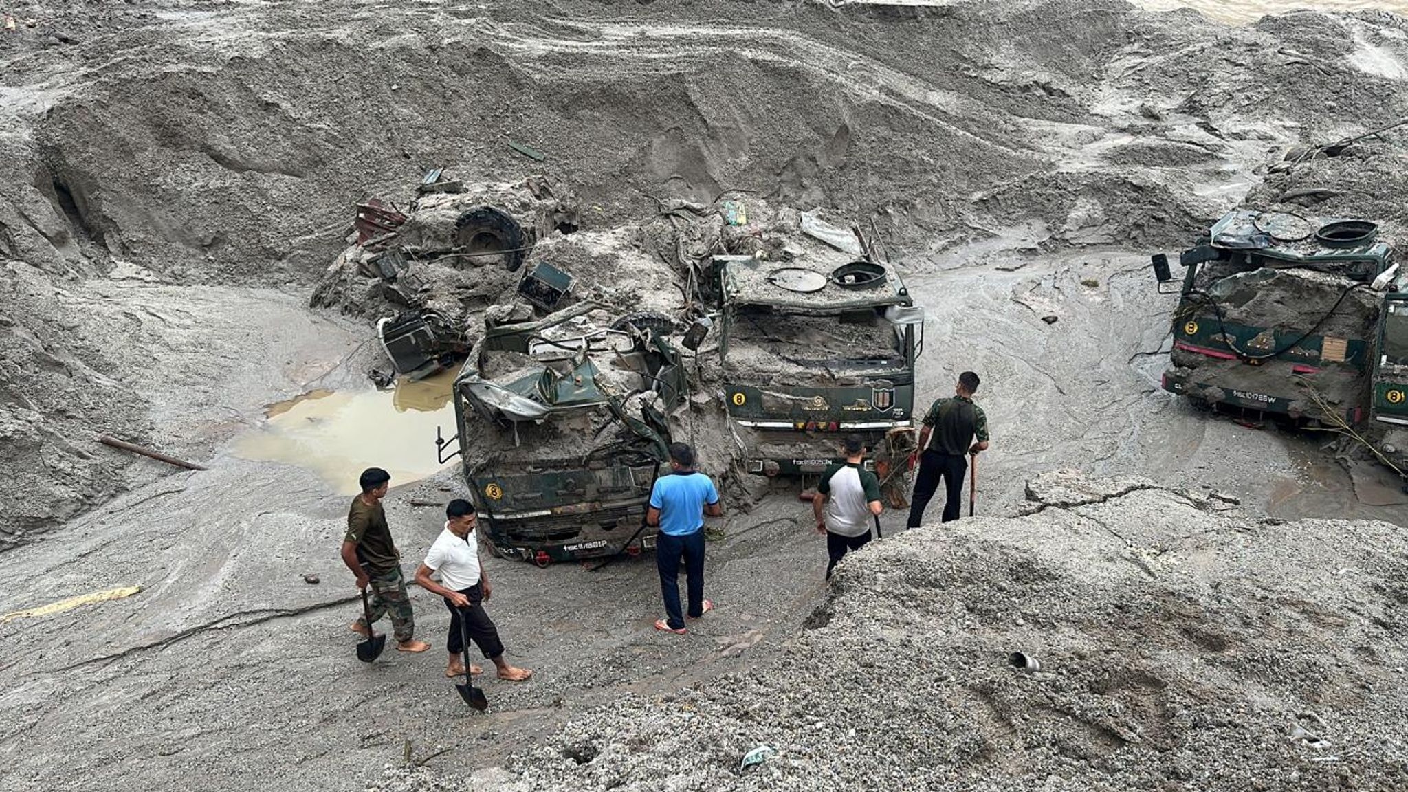 At least 40 people dead after glacial lake flooding in Indian Himalayas ...