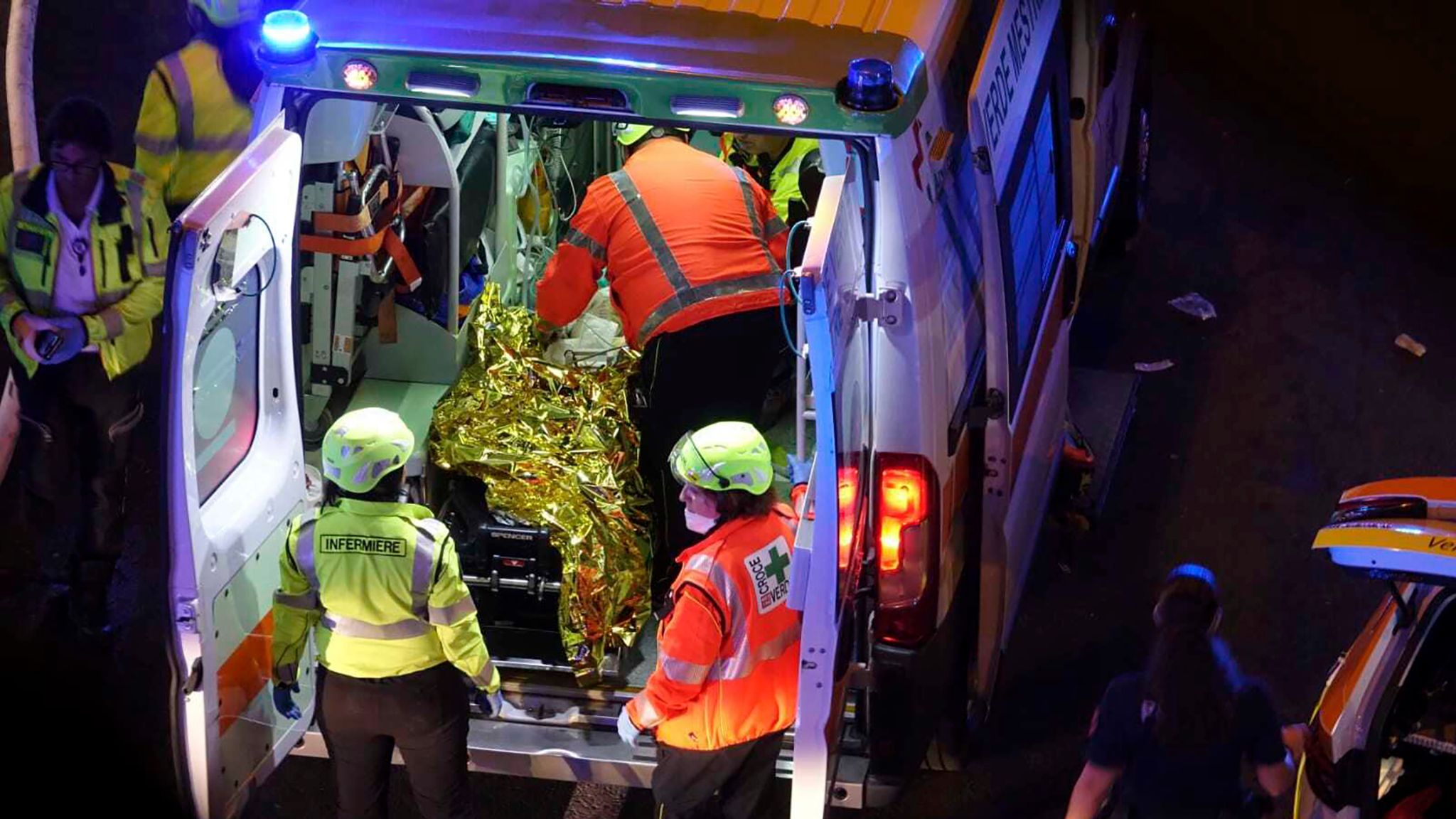 Venice coach crash aftermath an 'apocalyptic scene' as 21 killed ...