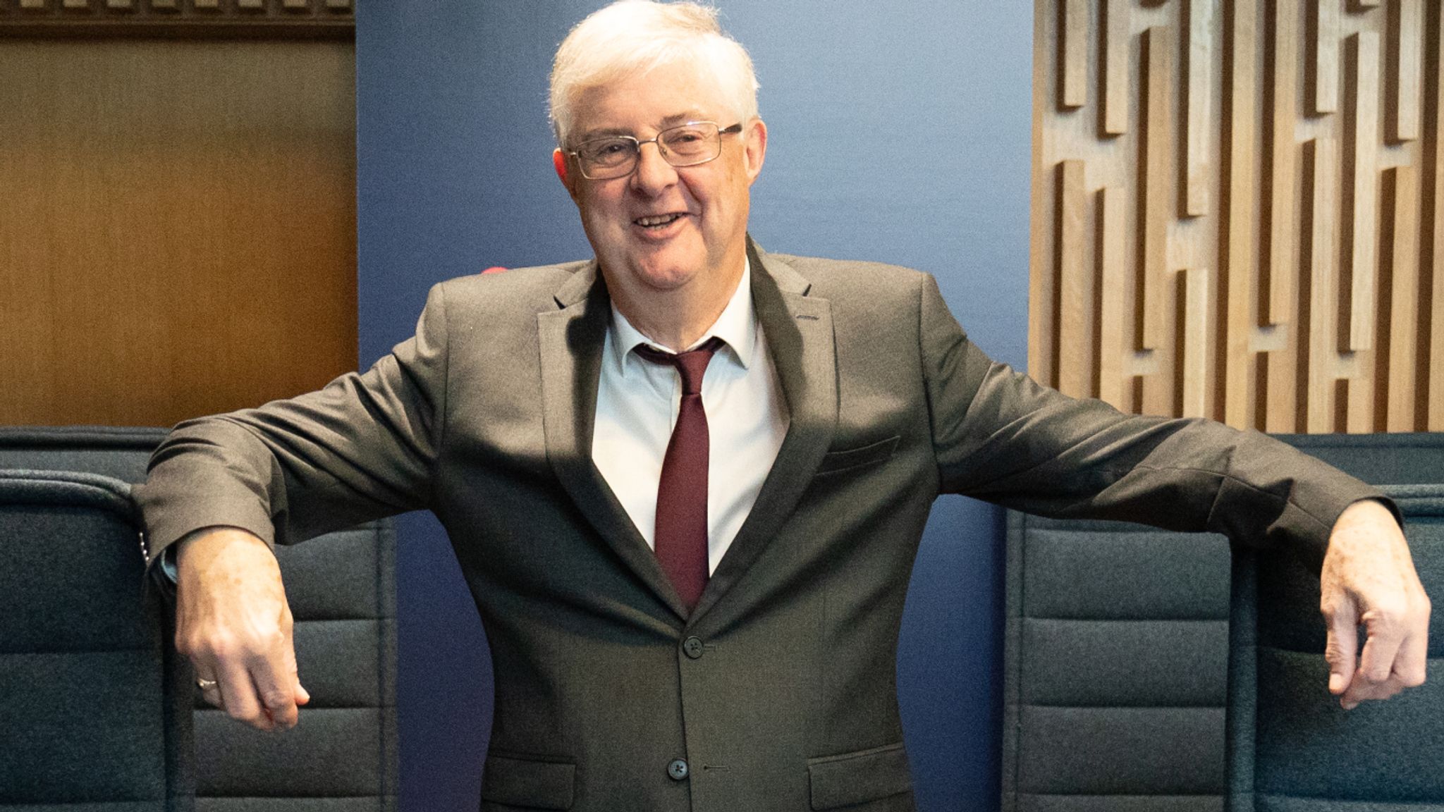 Mark Drakeford resigns: Pandemic praise, a controversial speed limit ...