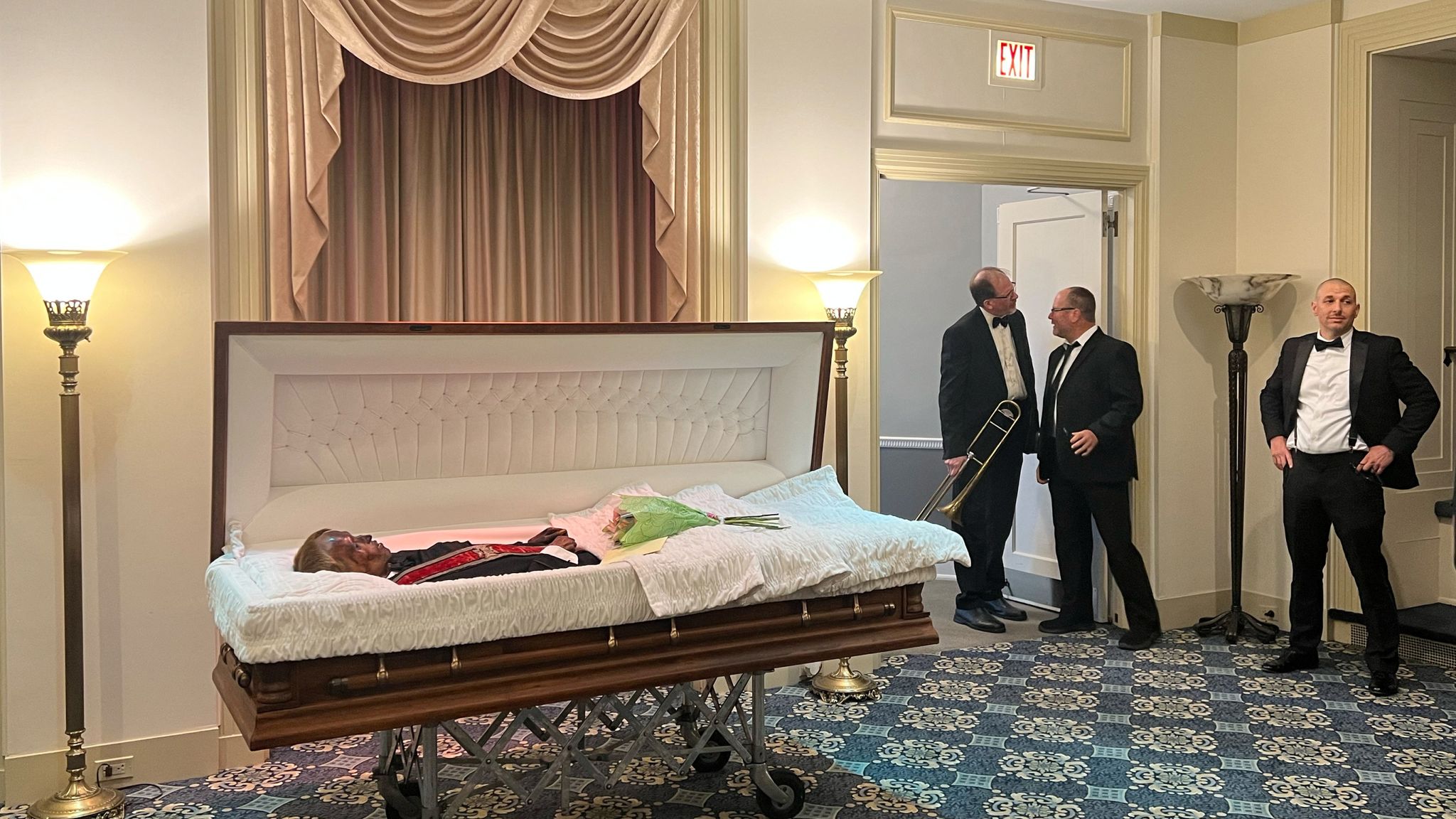 Stoneman Willie: Mummified man to be buried after 128 years on display ...