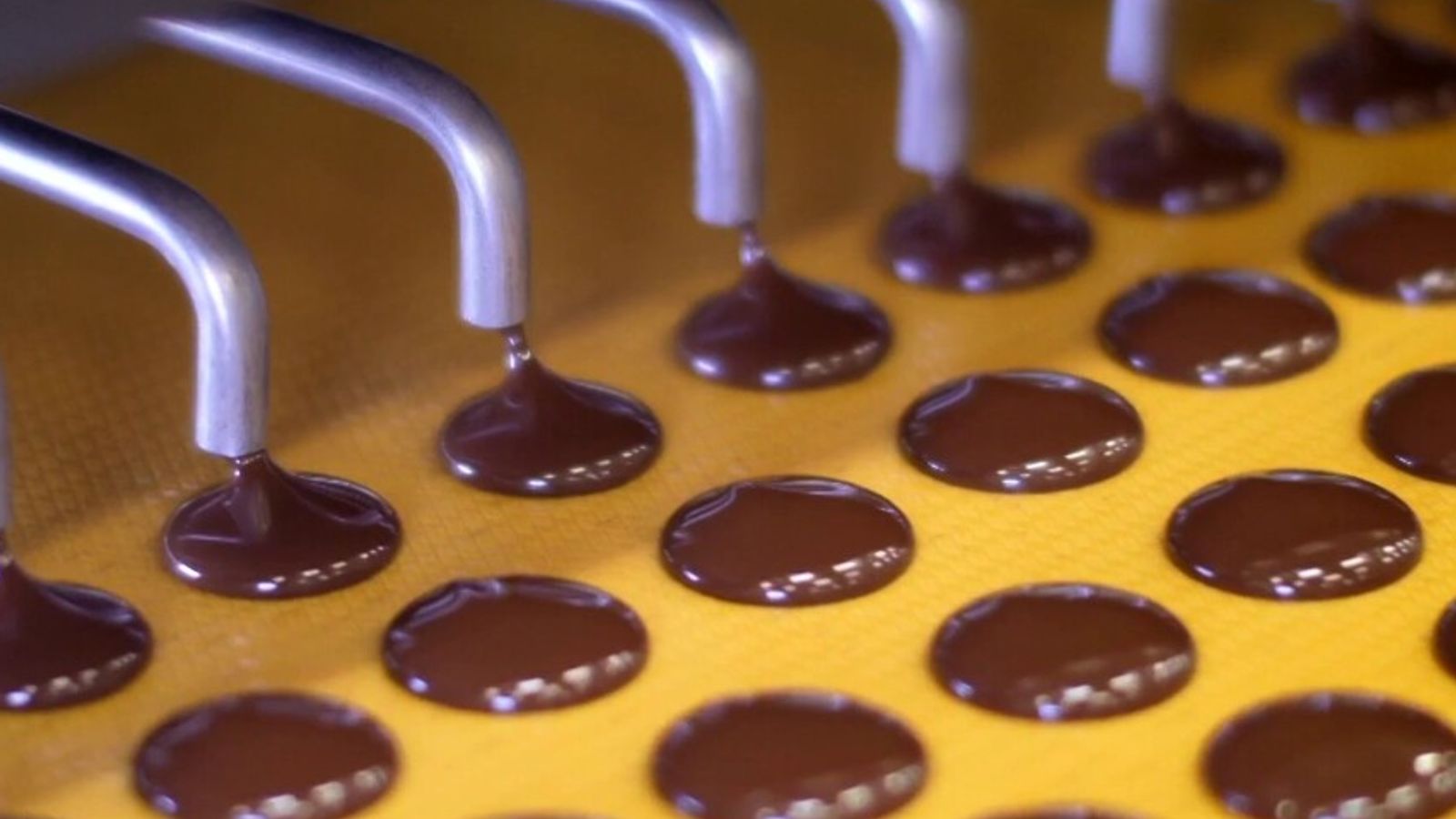 Mars takes advantage of 'weak share price' | News UK Video News | Sky News