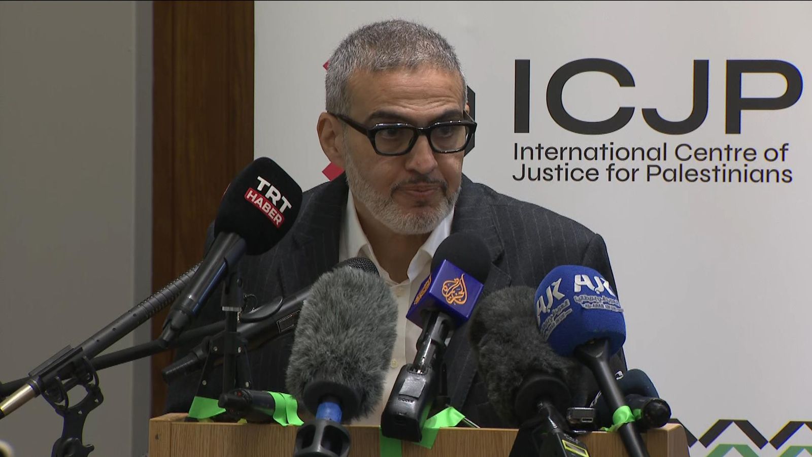 British-Palestinian doctor says phosphorus gas used in Gaza | World ...