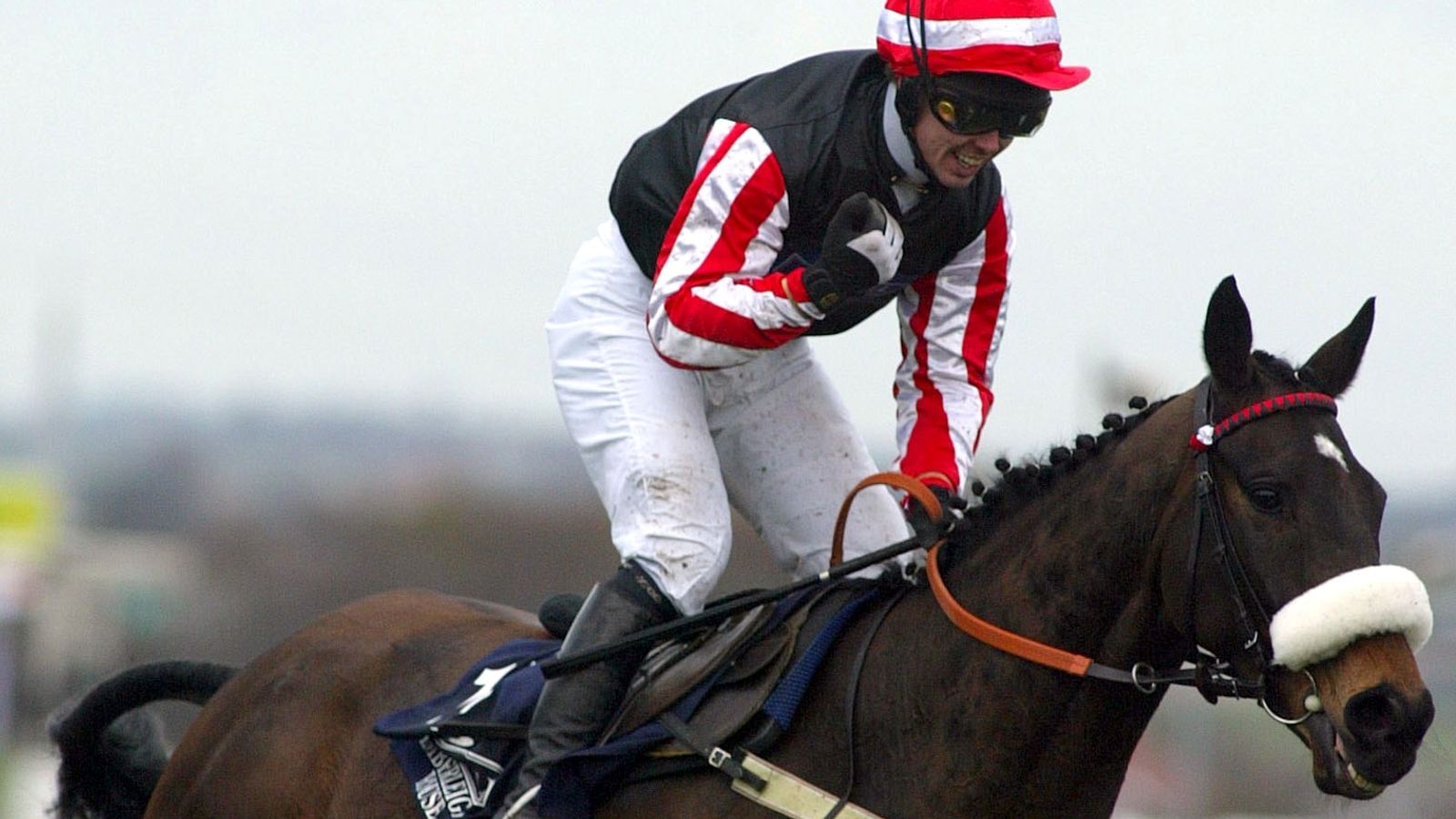 Jockey Graham Lee in intensive care with neck injury after fall | UK ...