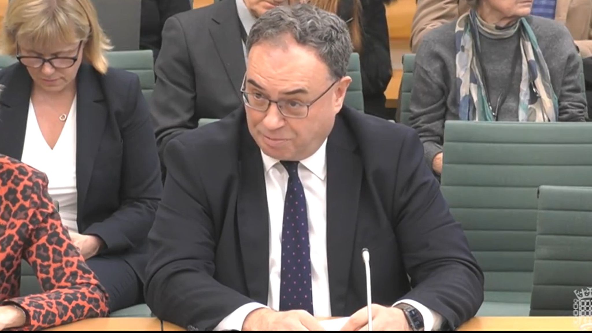 Bank of England governor dismisses prospect of interest rate cuts ...