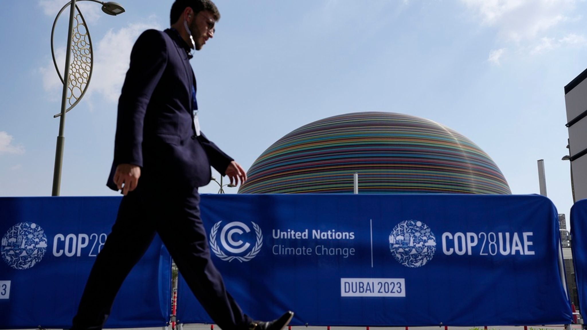 'Unprecedented' 2,400 fuel lobbyists at COP28 in Dubai, claim campaigners | Sky News