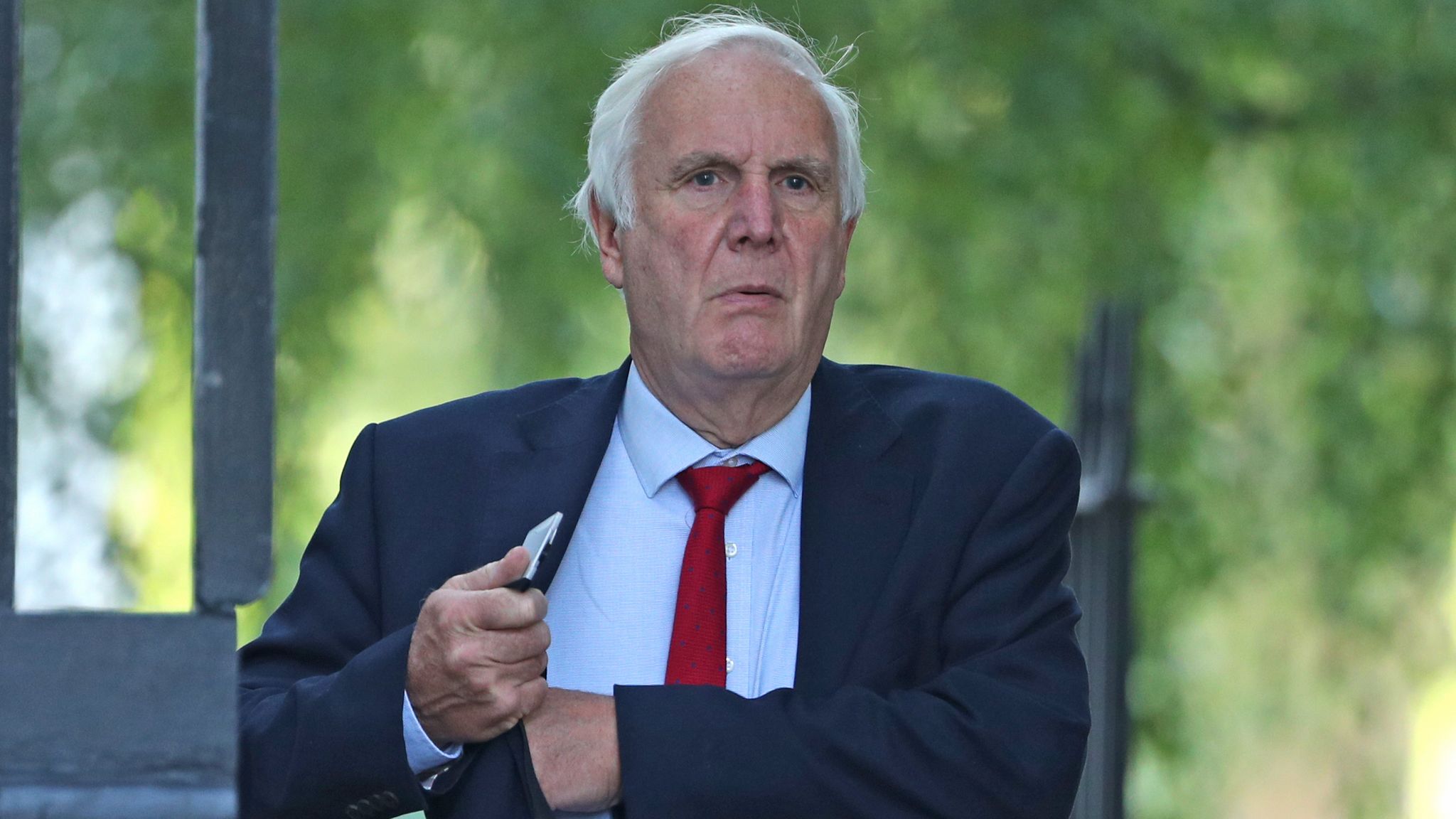 Boris Johnson asked to be injected with COVID on live TV, veteran aide ...