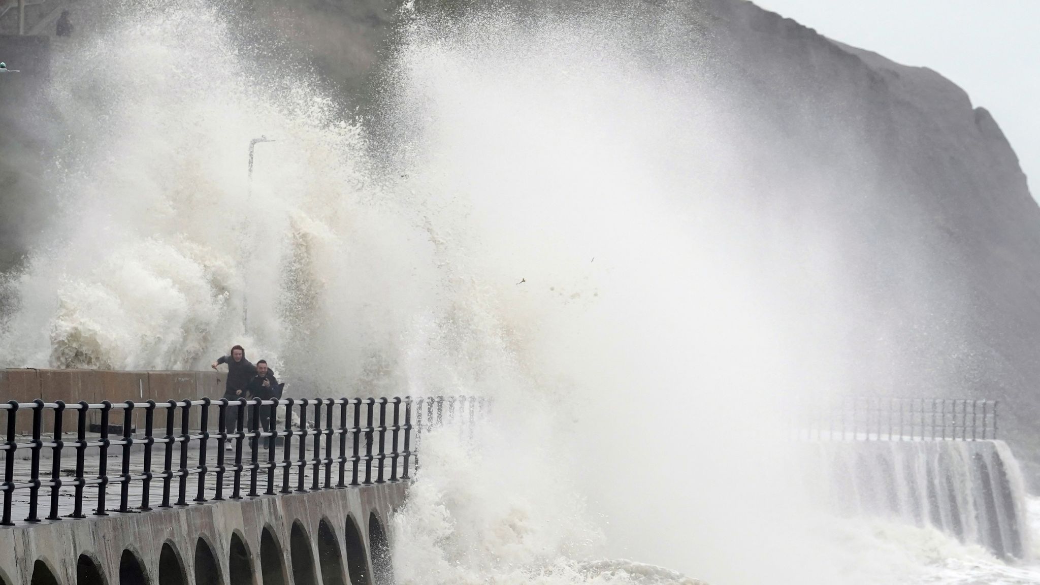 Storm Ciaran: Record-breaking storm batters Channel Islands with 104mph ...