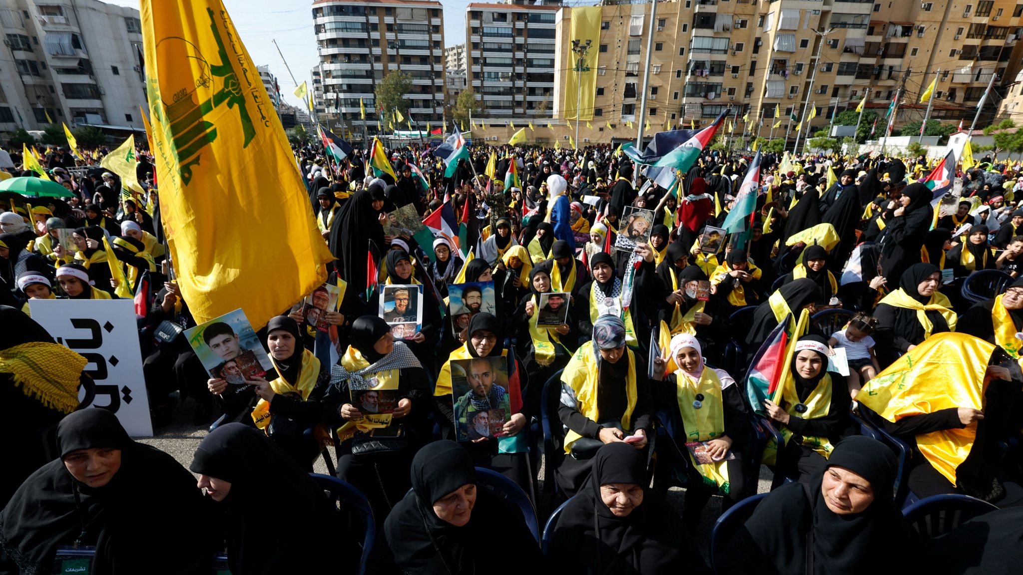 Lebanon on verge of war with Israel as Hezbollah warns 'a billion ...