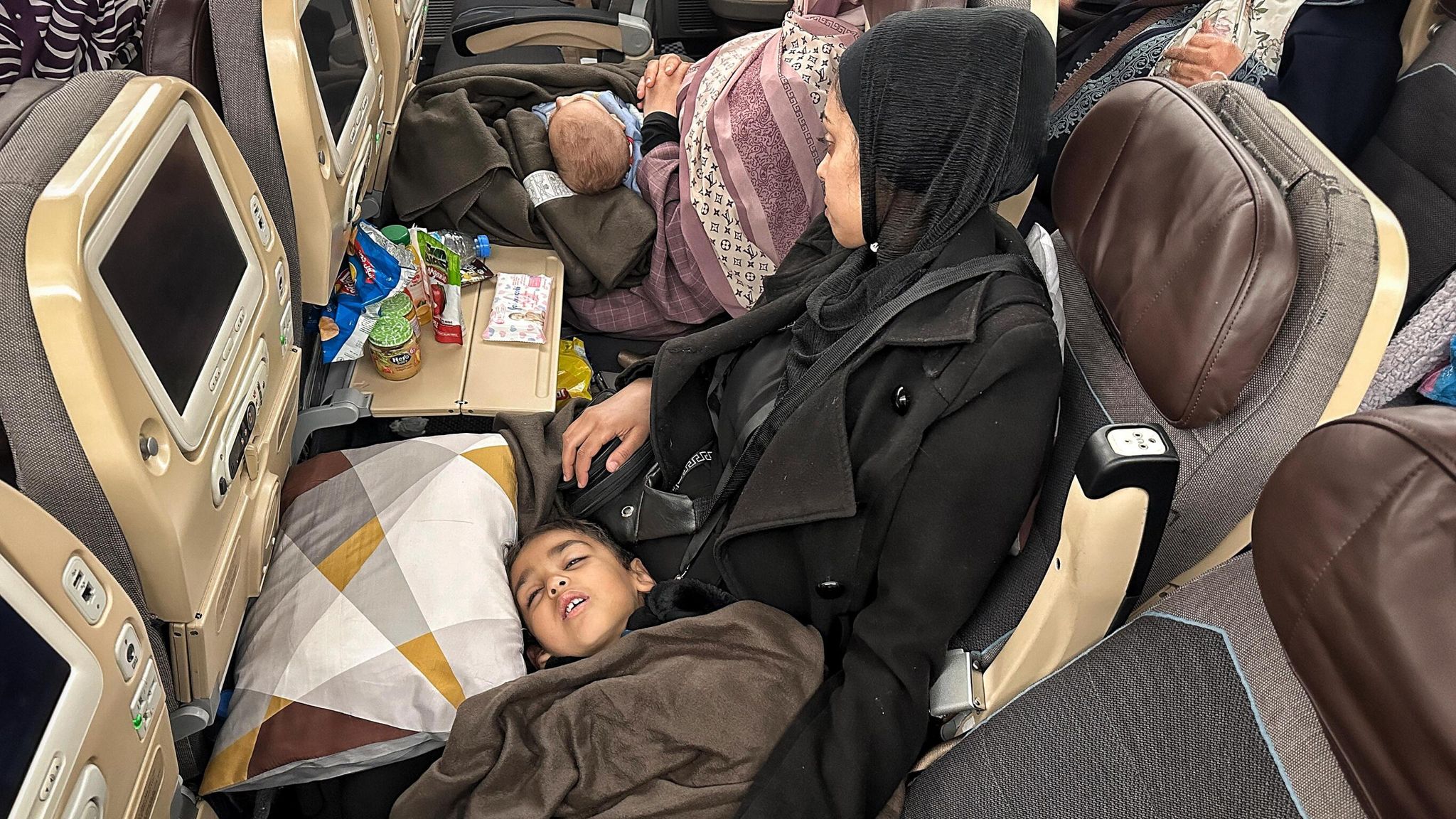 Cancer patients and children evacuated from 'catastrophic' Gaza war ...