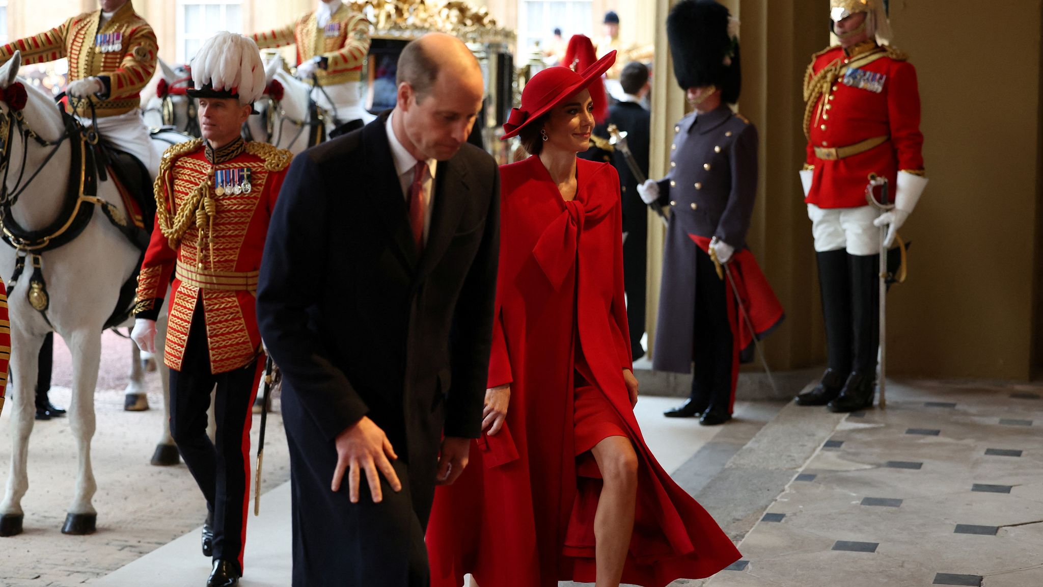 King and Queen roll out red carpet for South Korean president ahead of ...