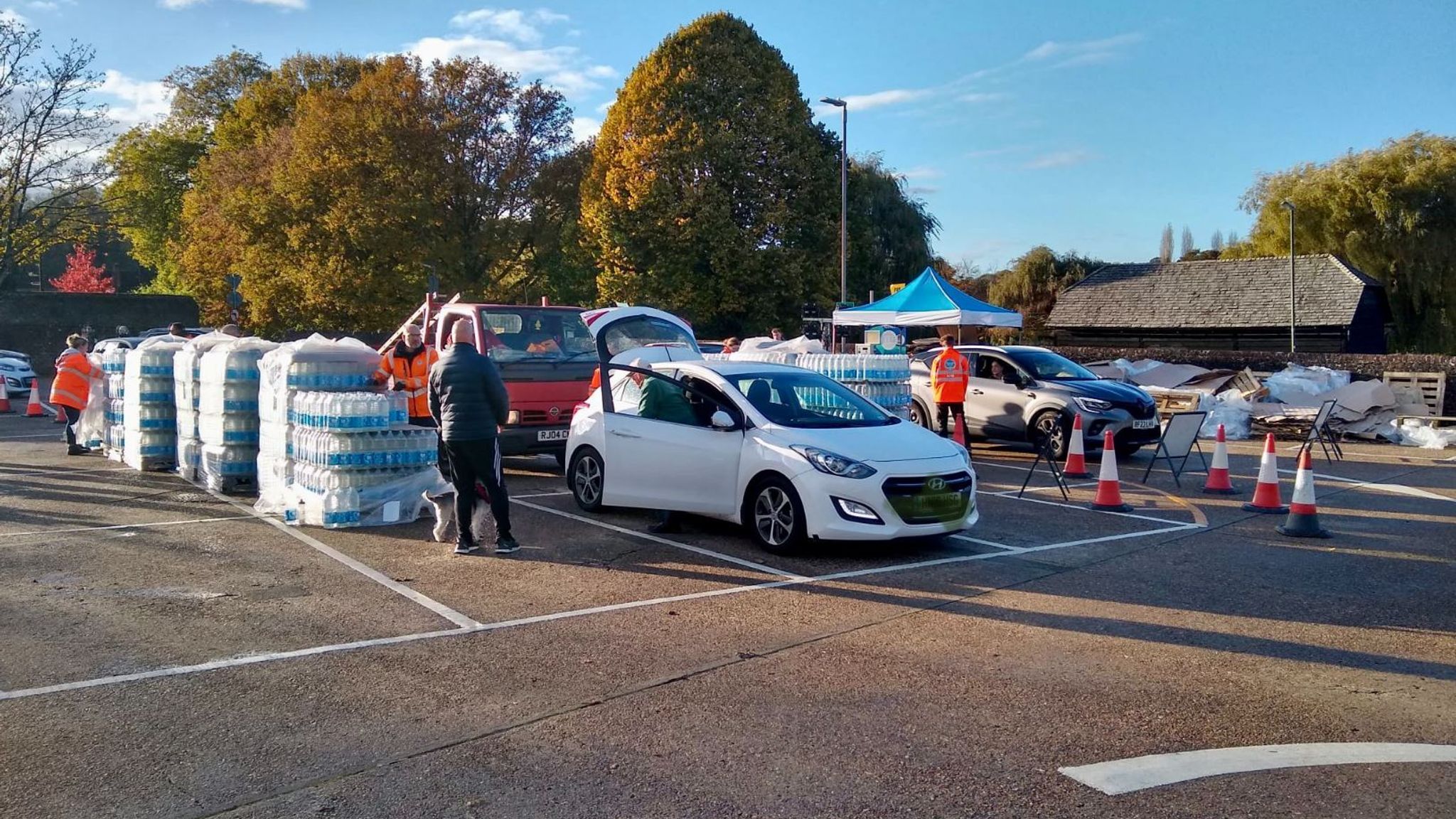 'I'm furious': Long queues form as thousands left without water | UK ...