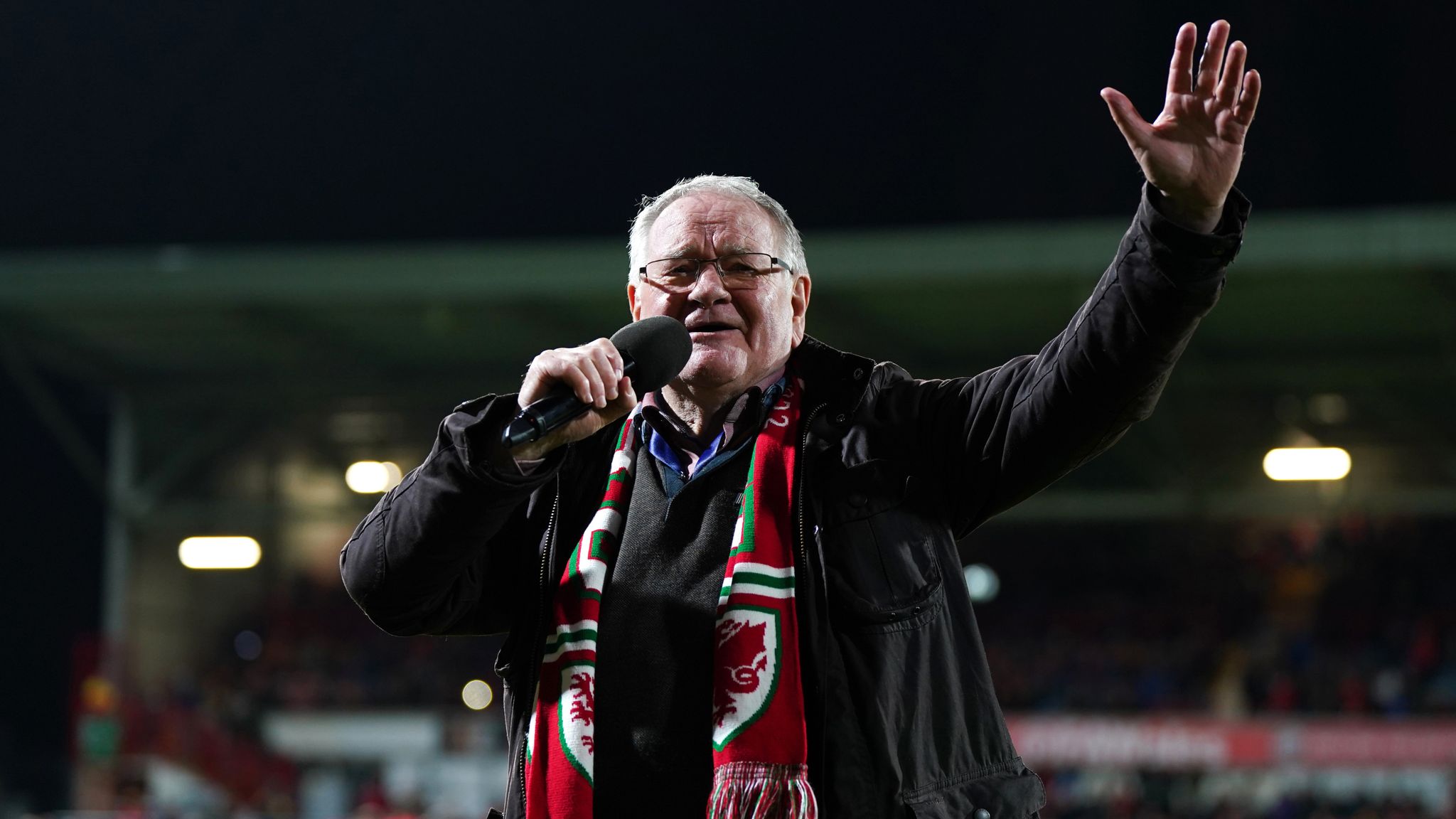 Singer urges Crown Estate to hand Welsh castles to people of Wales | UK ...