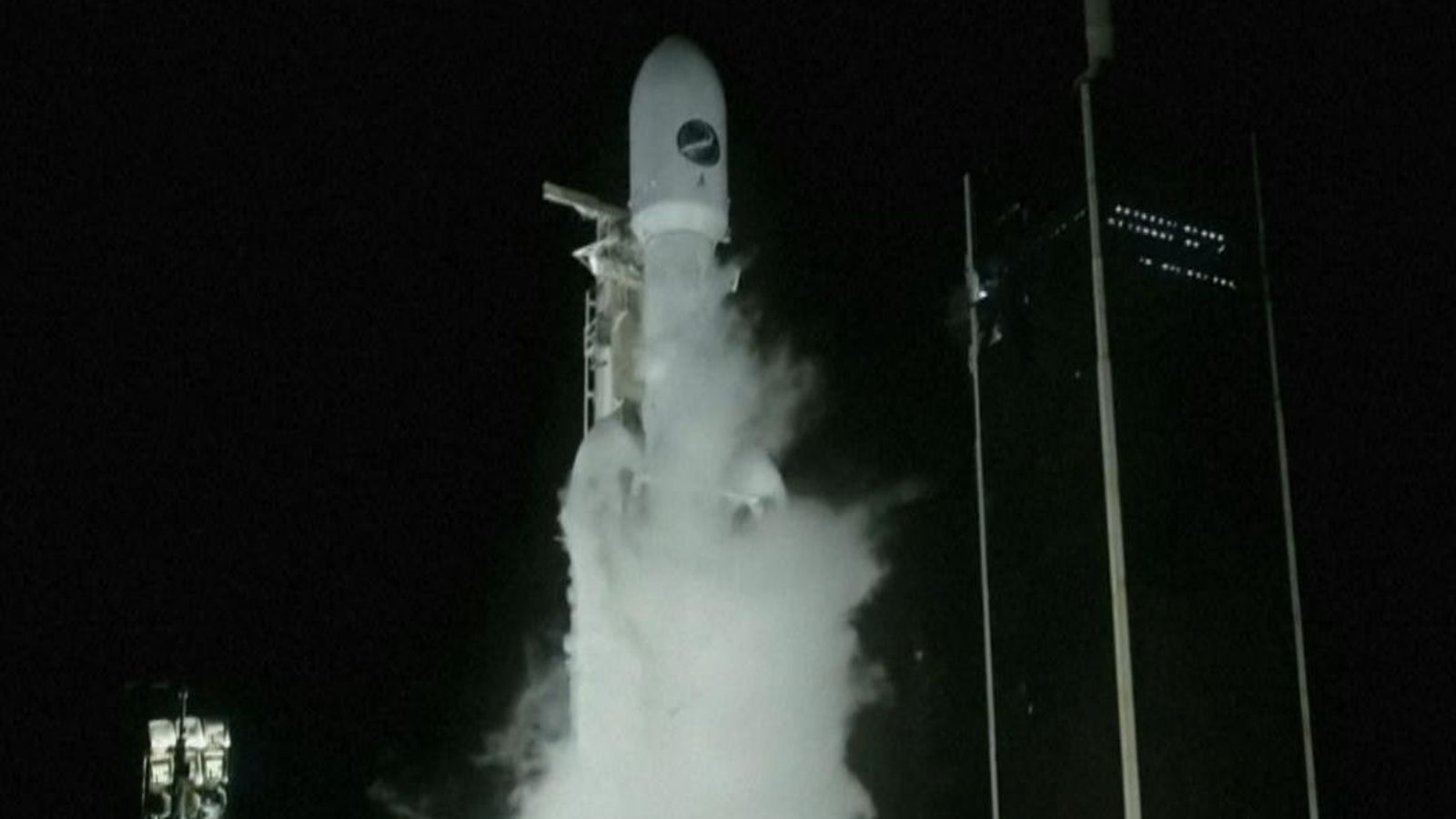 SpaceX: Military plane launched in classified mission | World News ...