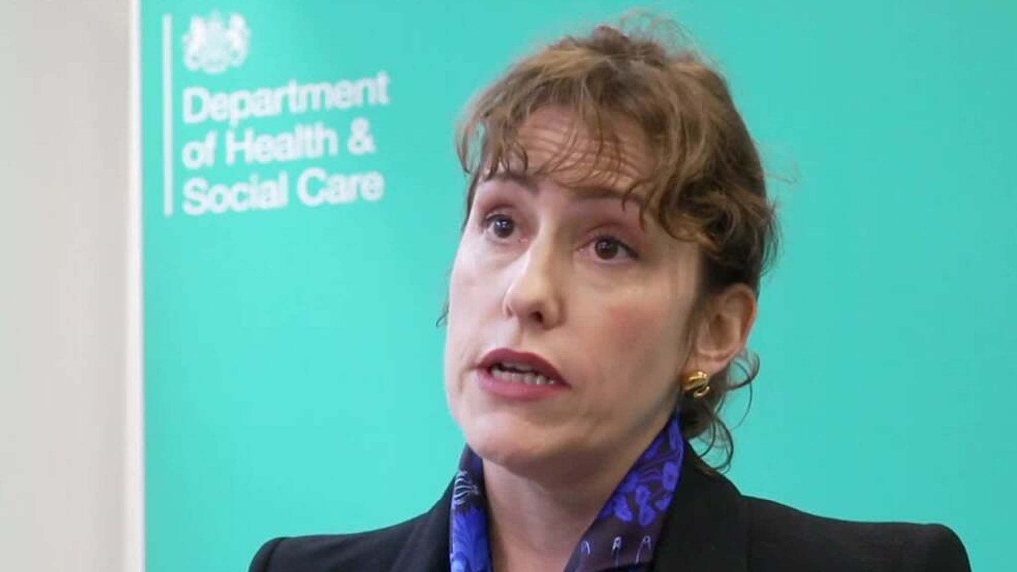 NHS 'doesn't just belong to junior doctors', says health secretary as strikes continue ...