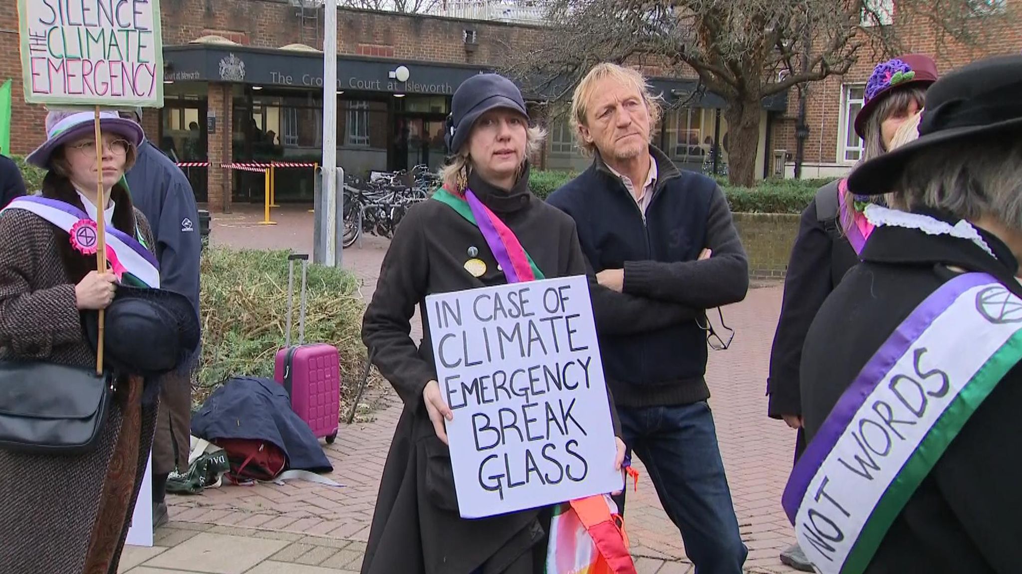 Extinction Rebellion co-founder Gail Bradbrook avoids jail after ...