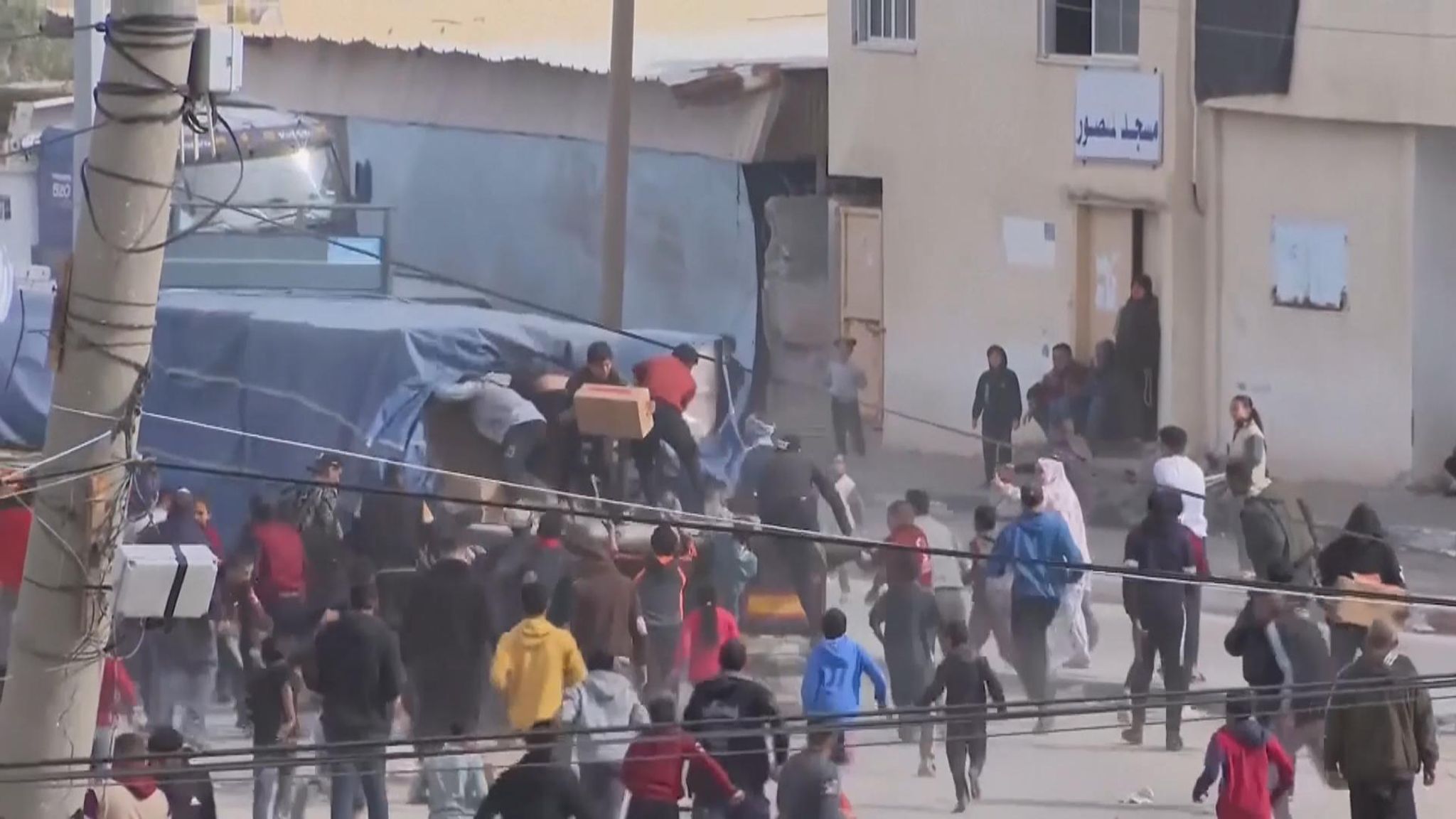 Order in Gaza appears to be breaking down - and people are angry at ...