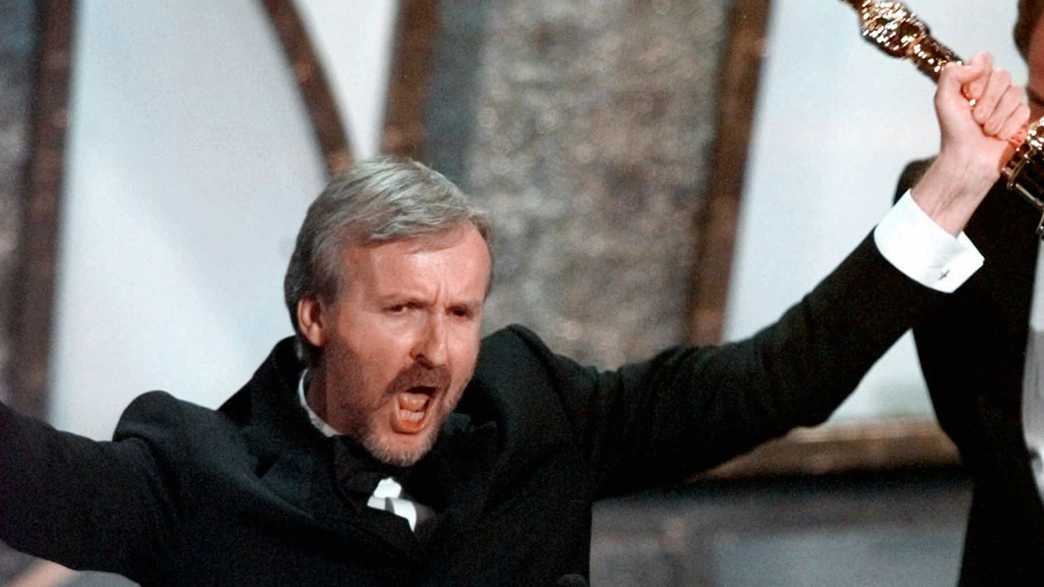 James Cameron: Titanic director only cast extras shorter than 5'8 for ...