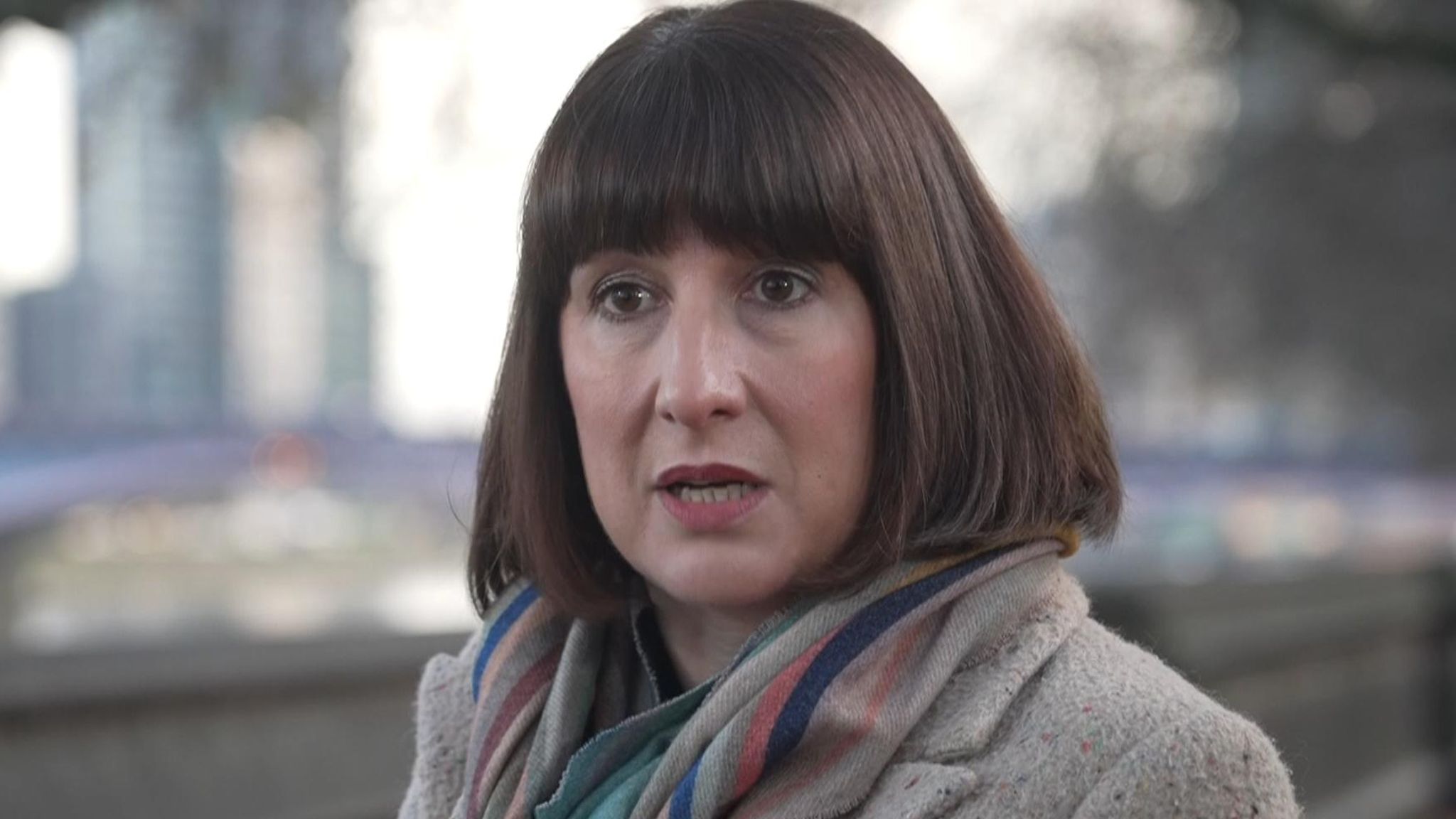 Labour has promised 25-year fixed-rate mortgages across the UK. Who do ...