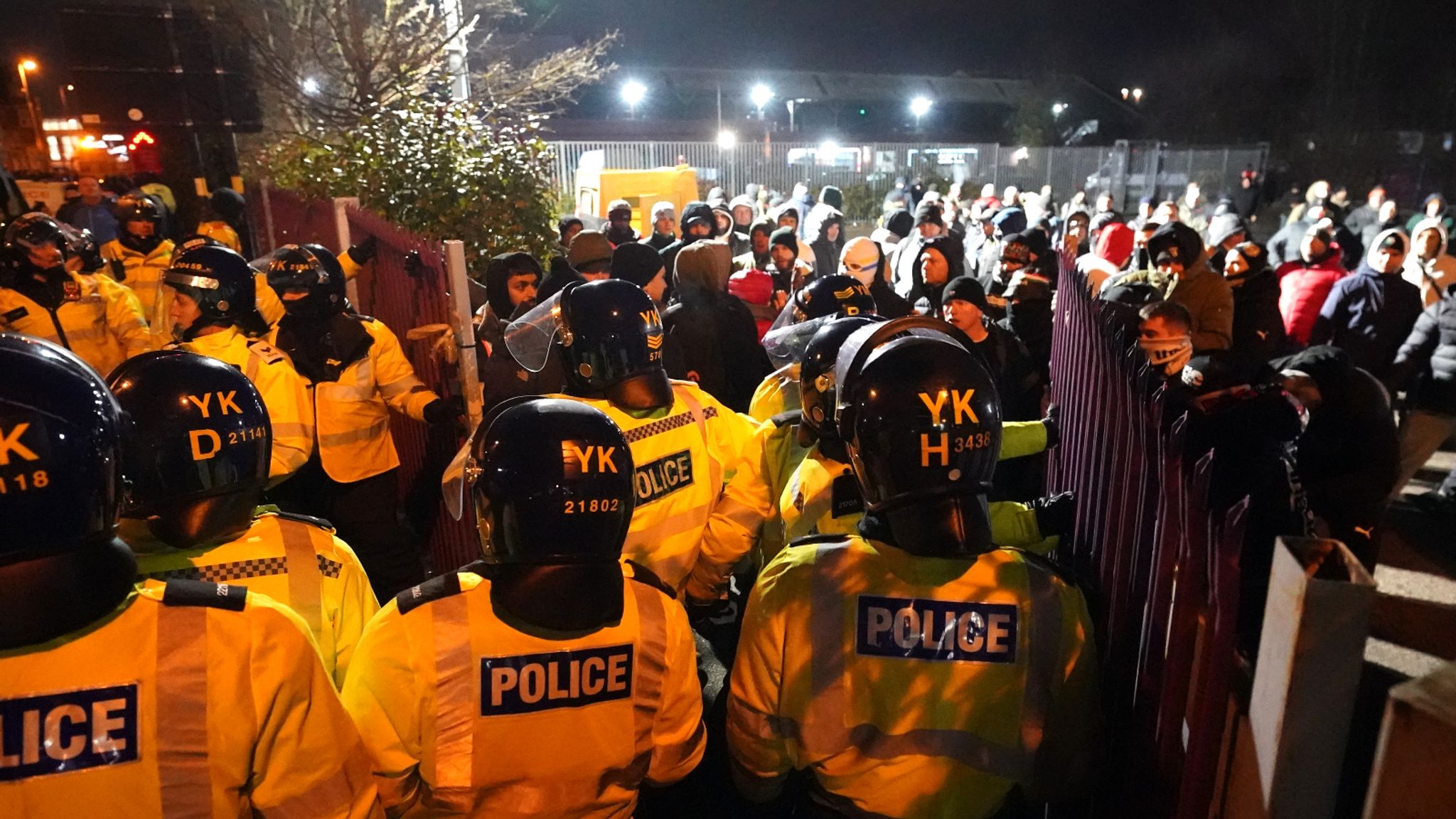 Aston Villa v Legia Warszawa: Police officers injured after clashes ...