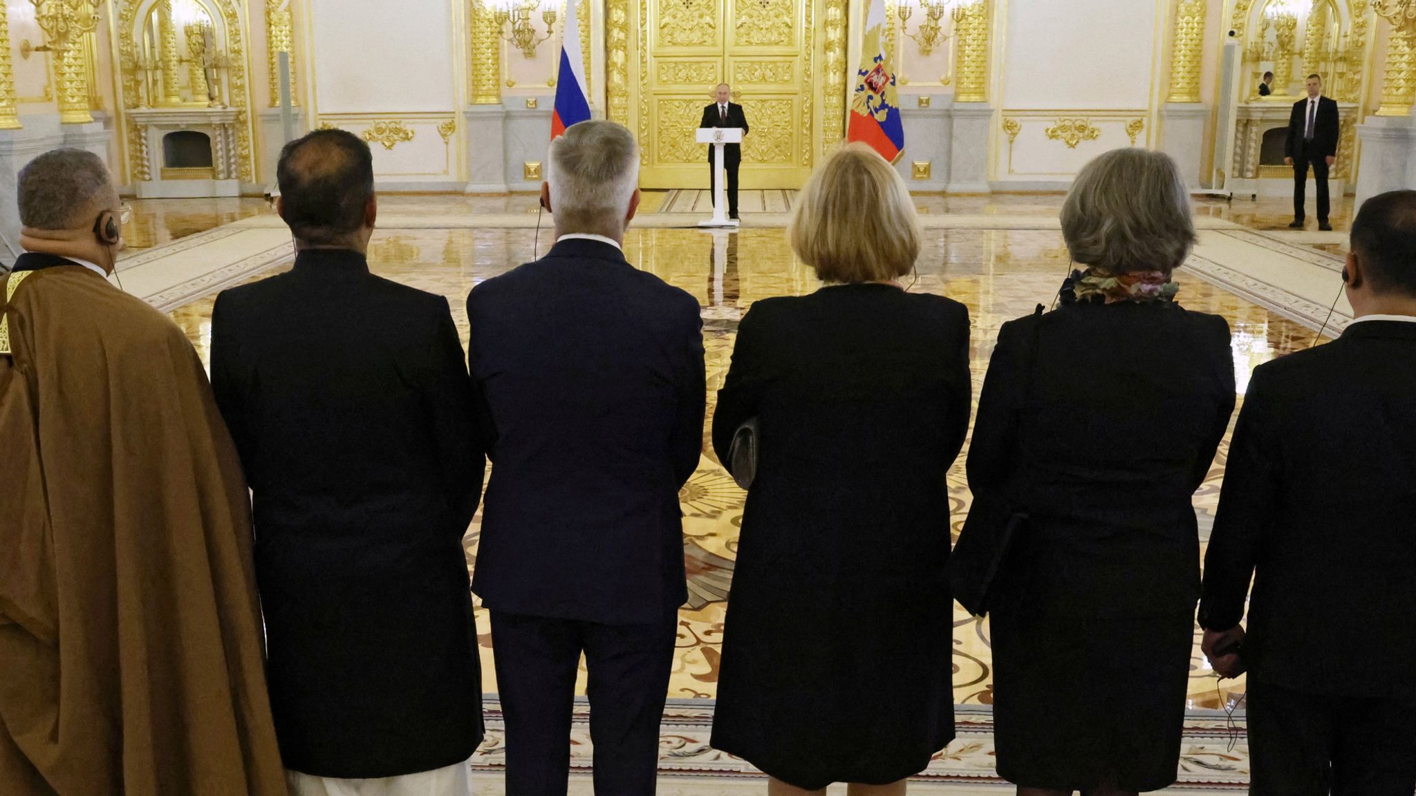 Vladimir Putin stands considerable distance from foreign ambassadors ...