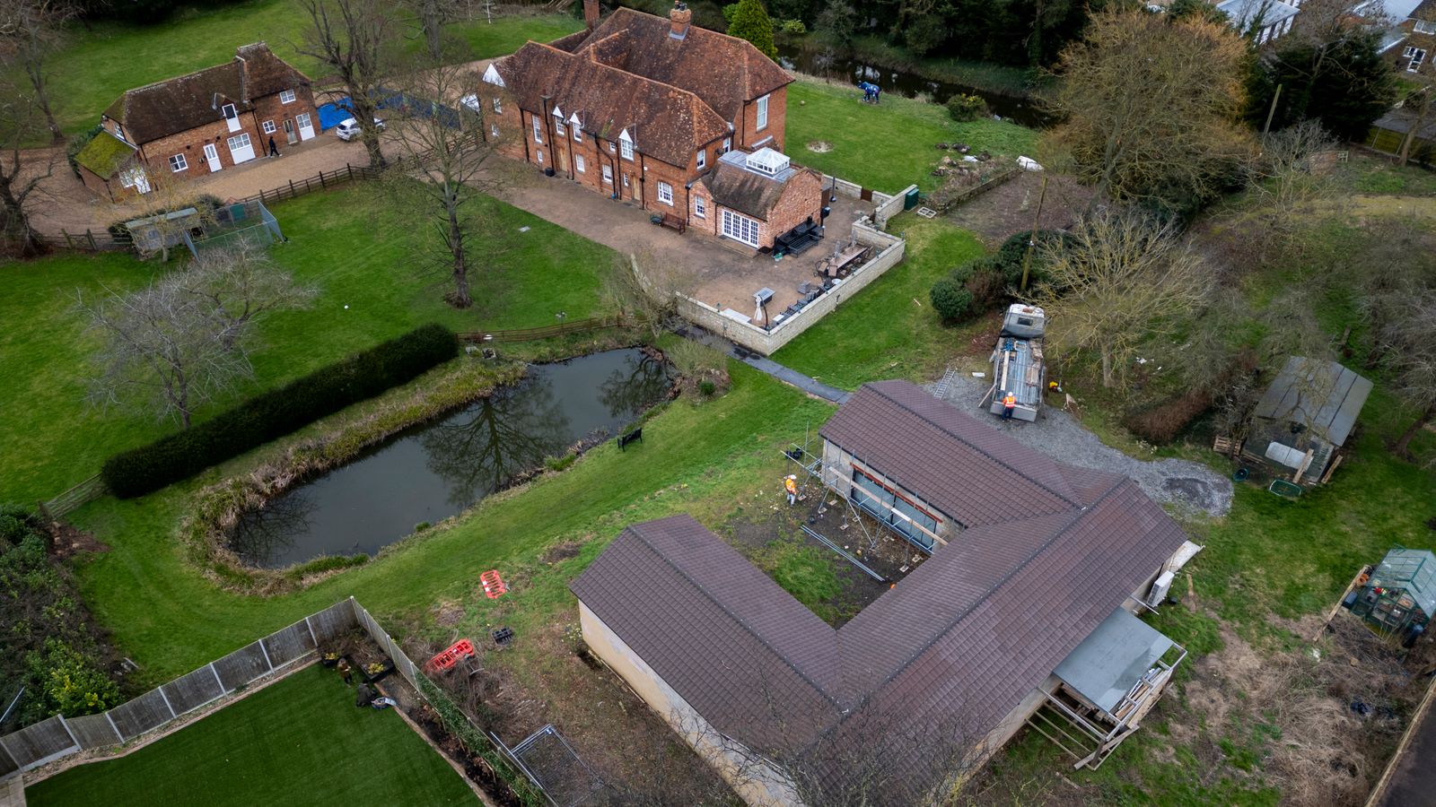 Scaffolding put up around soon-to-be-demolished spa pool at home of ...