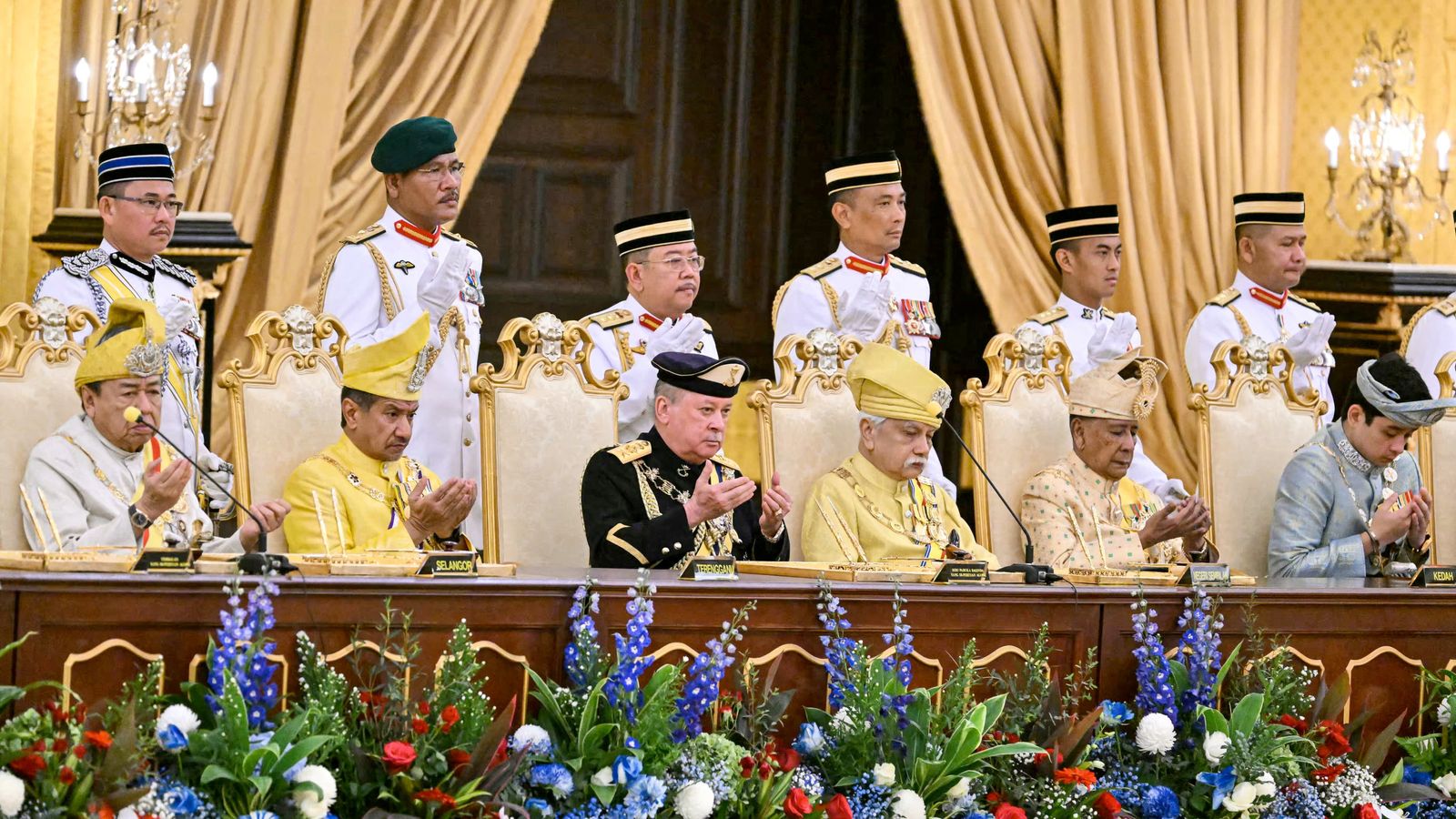 New King of Malaysia sworn in under country's rotating monarchy system ...