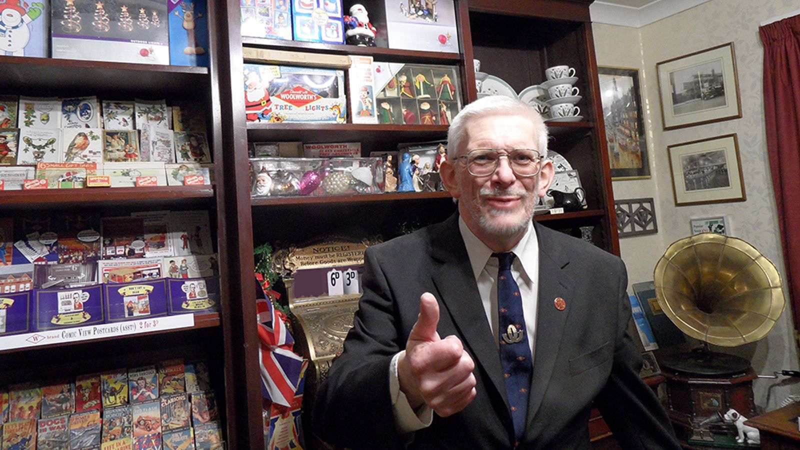 Woolworths demise 15 years on: What happened at the retail giant and ...