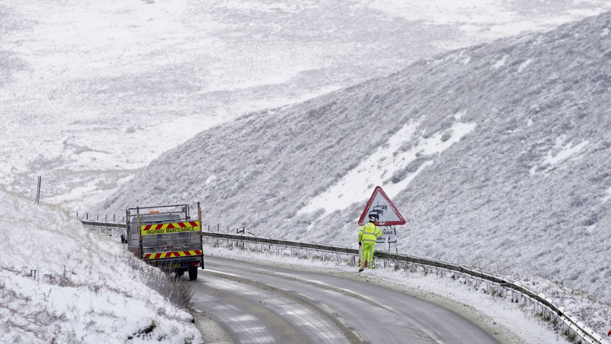 How cold is too cold to go to work? | UK News | Sky News