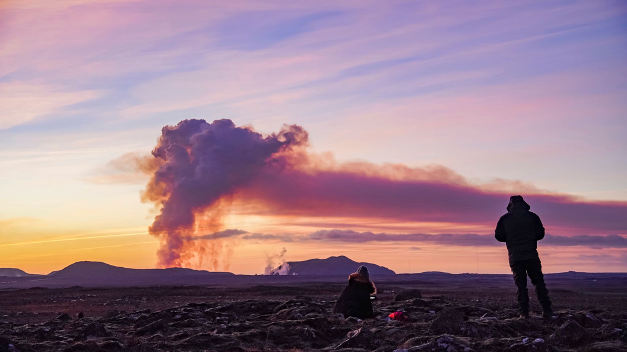 Iceland volcano eruption: Drone footage shows scale of disaster as ...