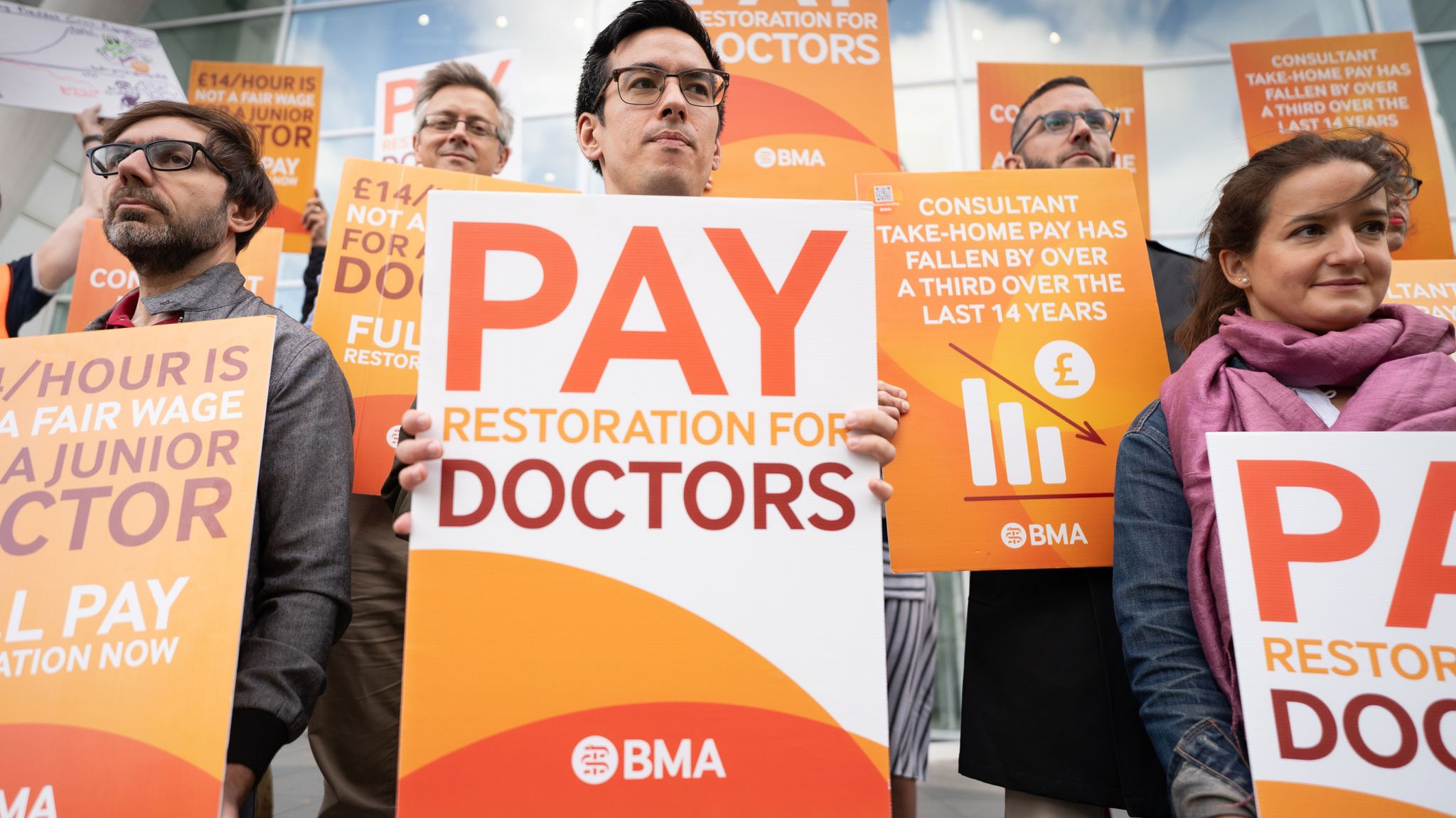 NHS consultants narrowly reject government pay offer meaning strike action could continue | UK ...