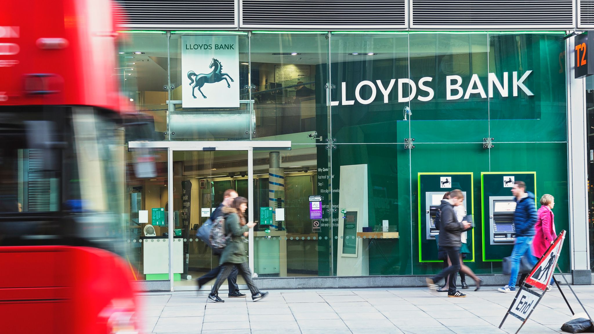 Lloyds banks record profits but sets aside £450m to cover car finance ...