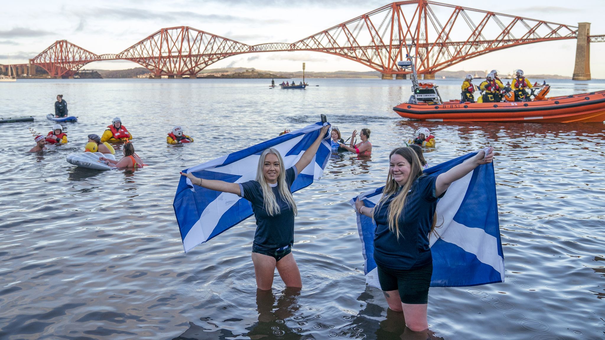 2024 celebrations continue with London's New Year's Day Parade and ...