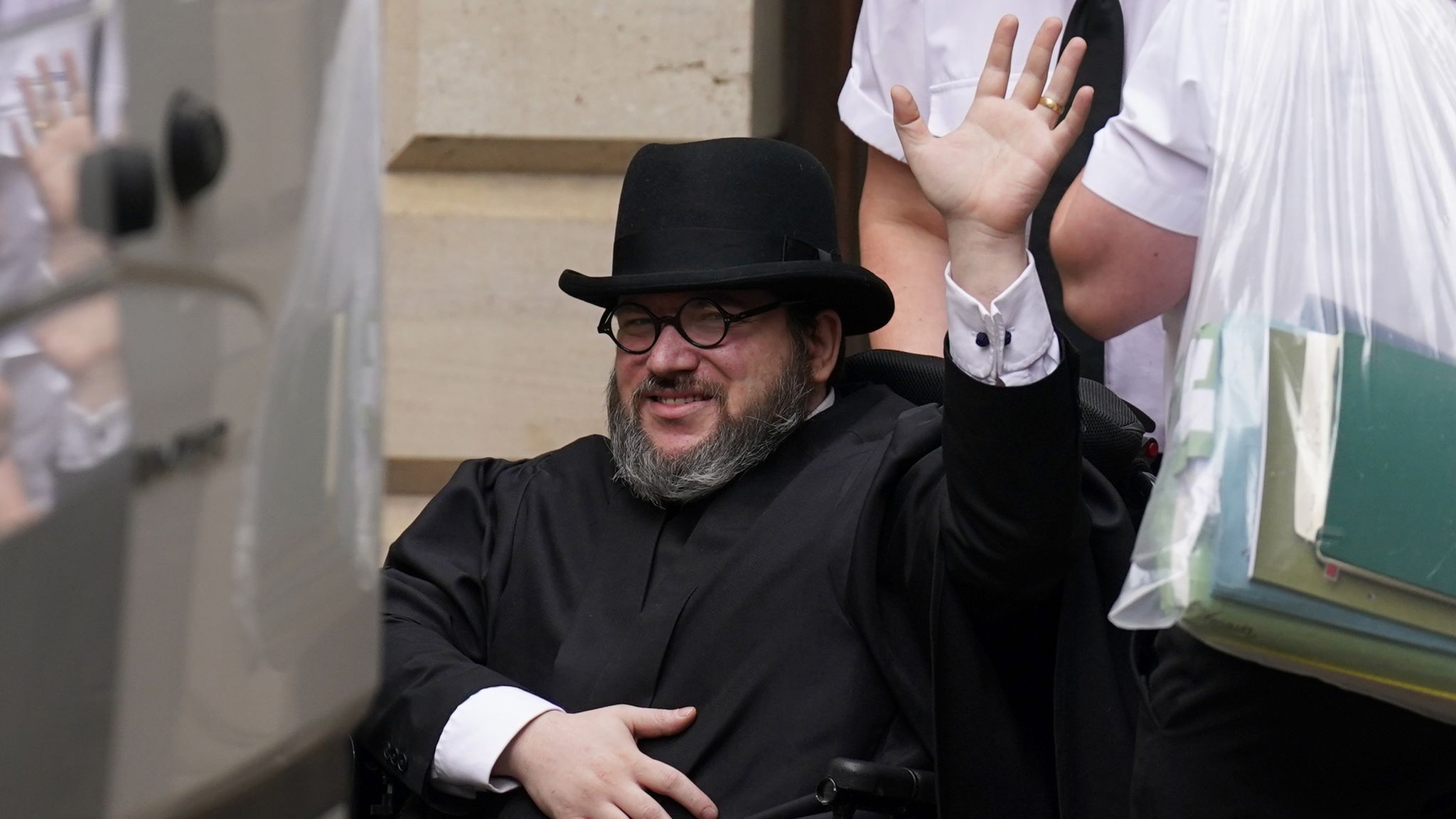 Nicholas Rossi: Rape suspect who 'faked death' makes bizarre Utah court ...