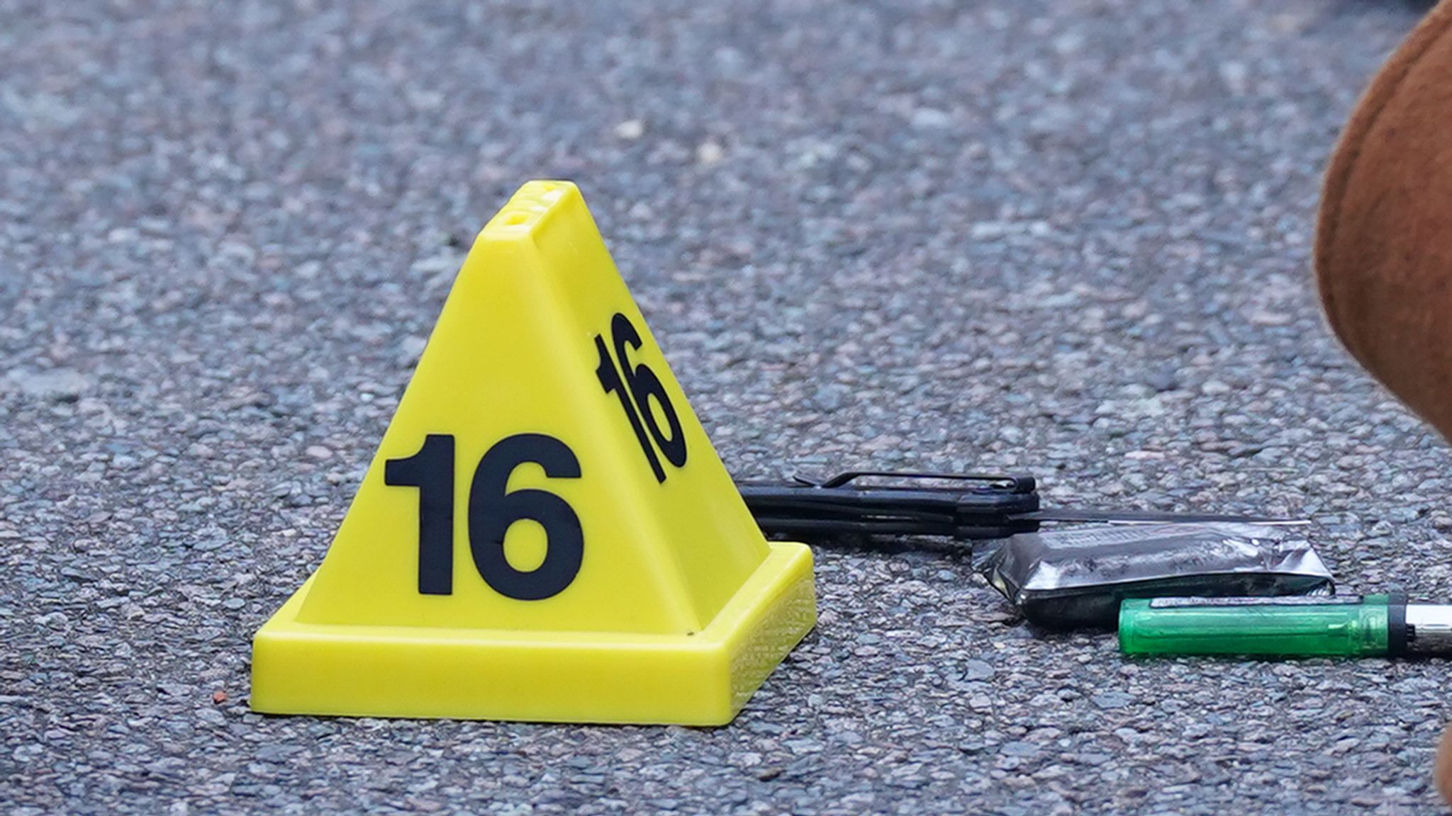 Crossbow man shot dead by police in southeast London was convicted ...