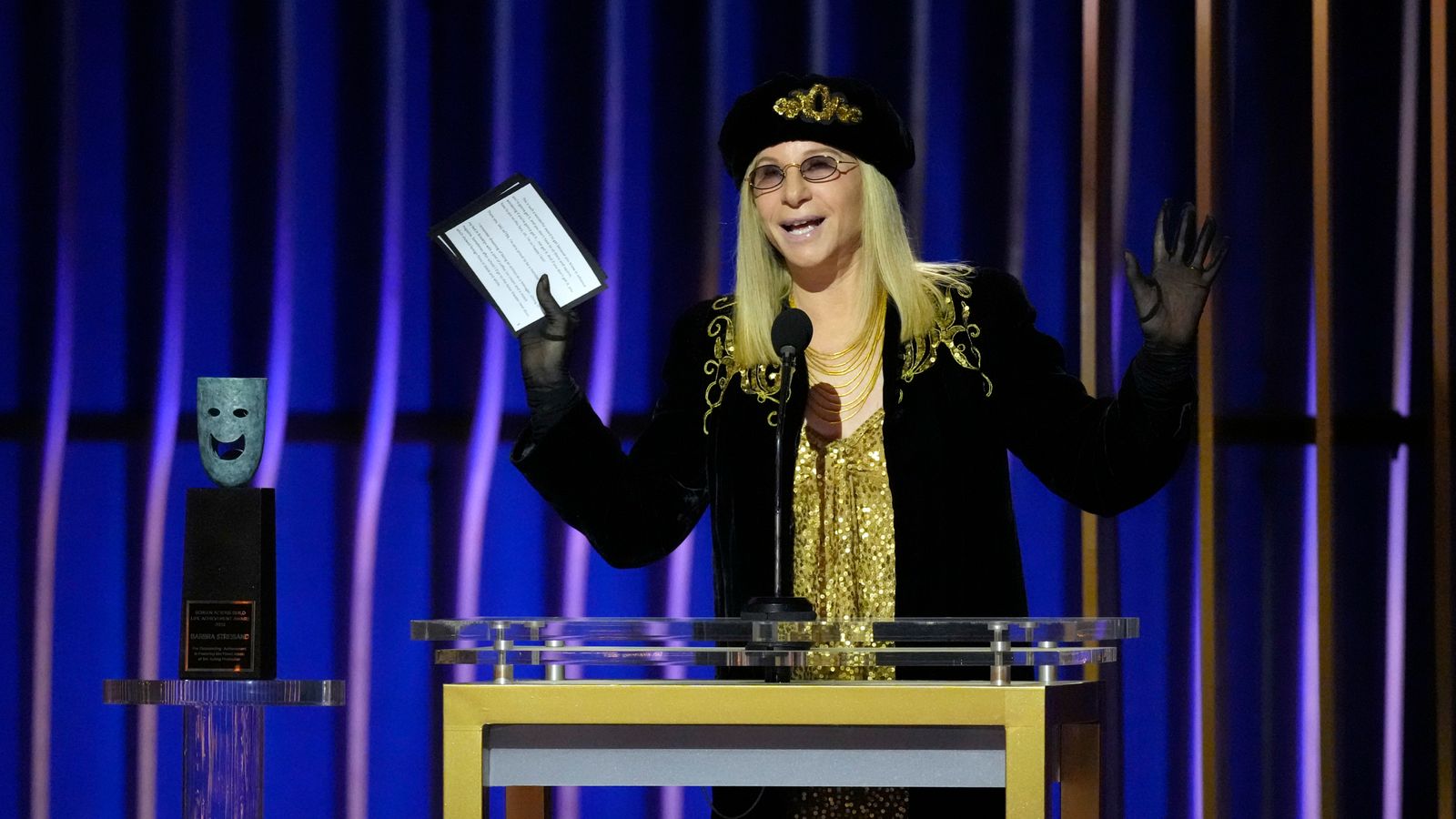 Oppenheimer continues winning streak as film dominates at SAG Awards ...