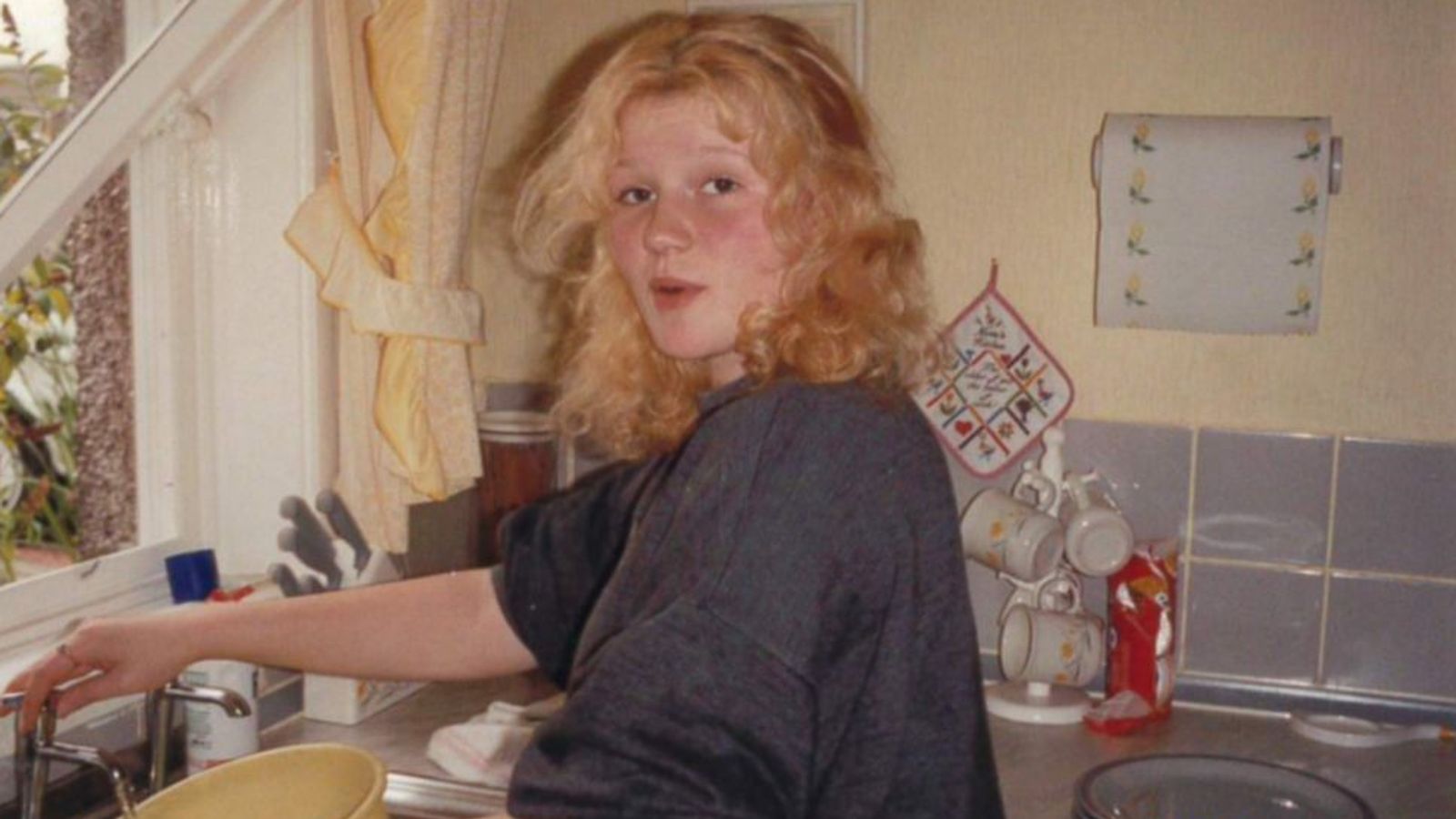 Family say police must answer 'for betrayal' after Iain Packer found ...