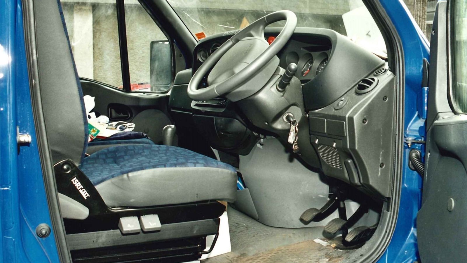 Family say police must answer 'for betrayal' after Iain Packer found ...