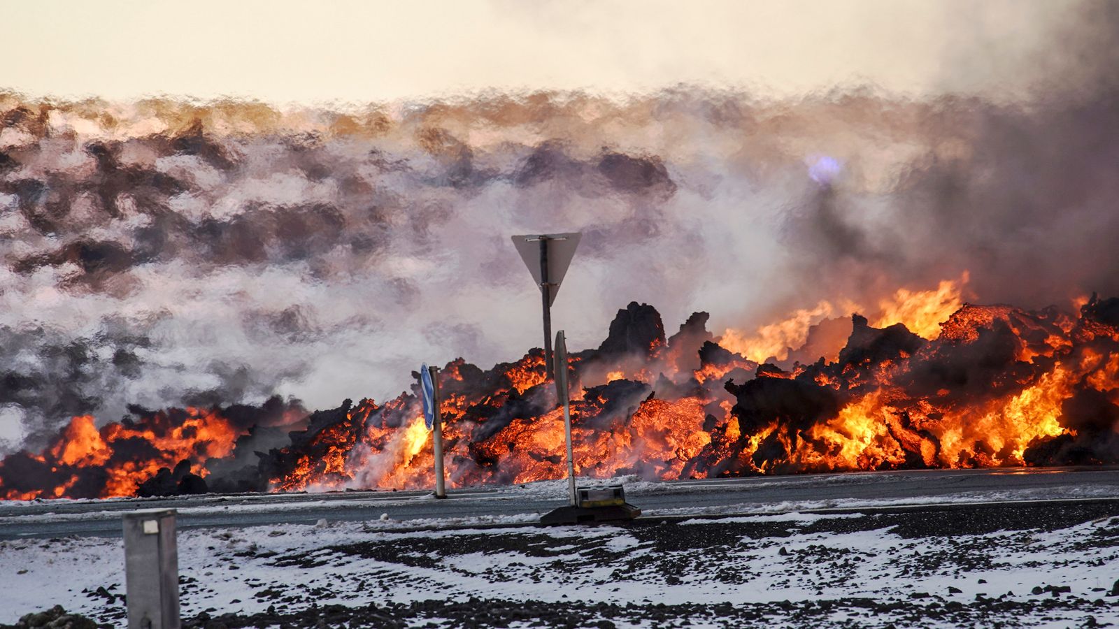 Iceland volcano: Enormous lava flow engulfs road after another eruption ...